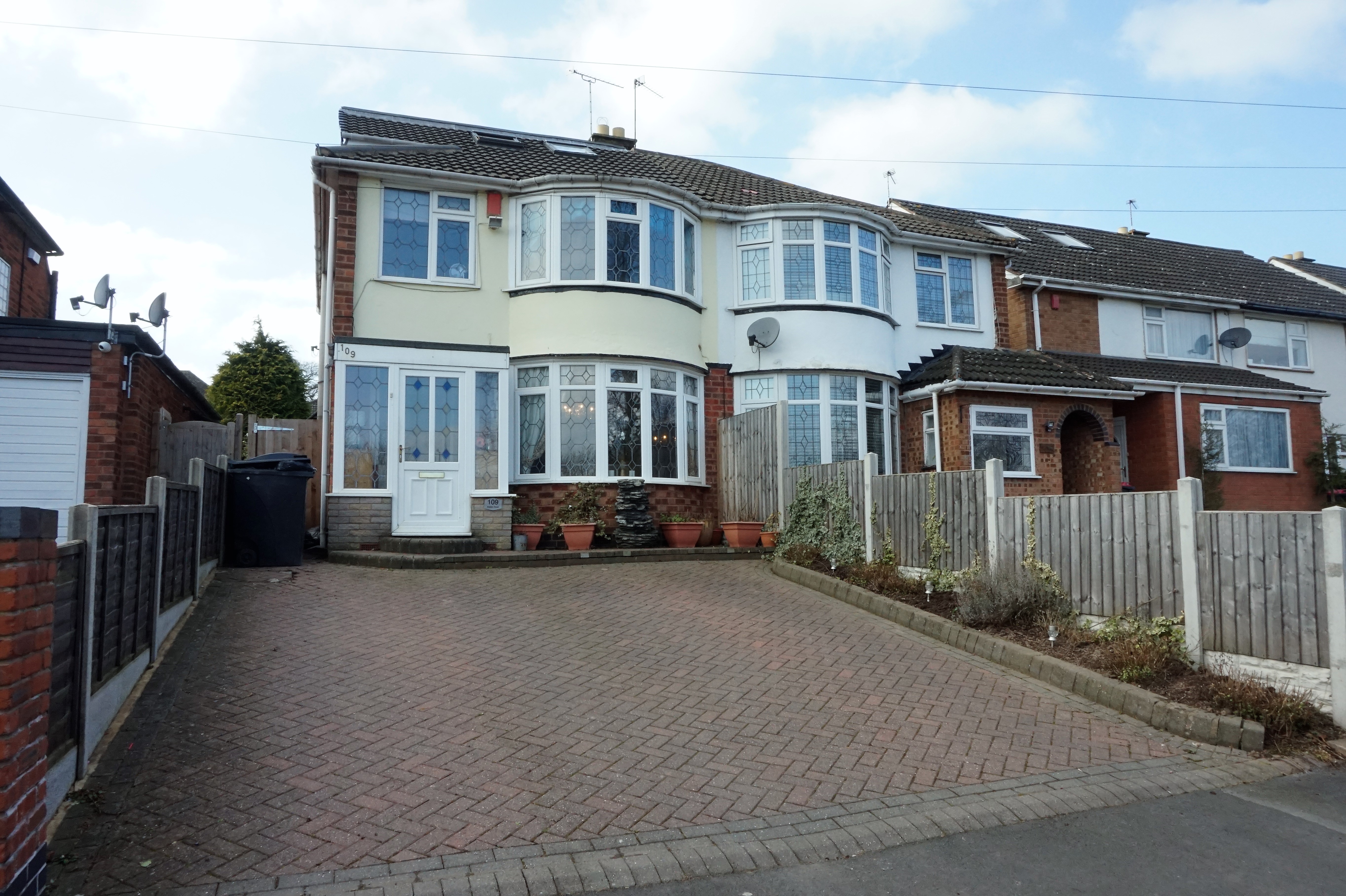 6 bedroom semi-detached house for sale in Station Road, Birmingham, B46 1HB