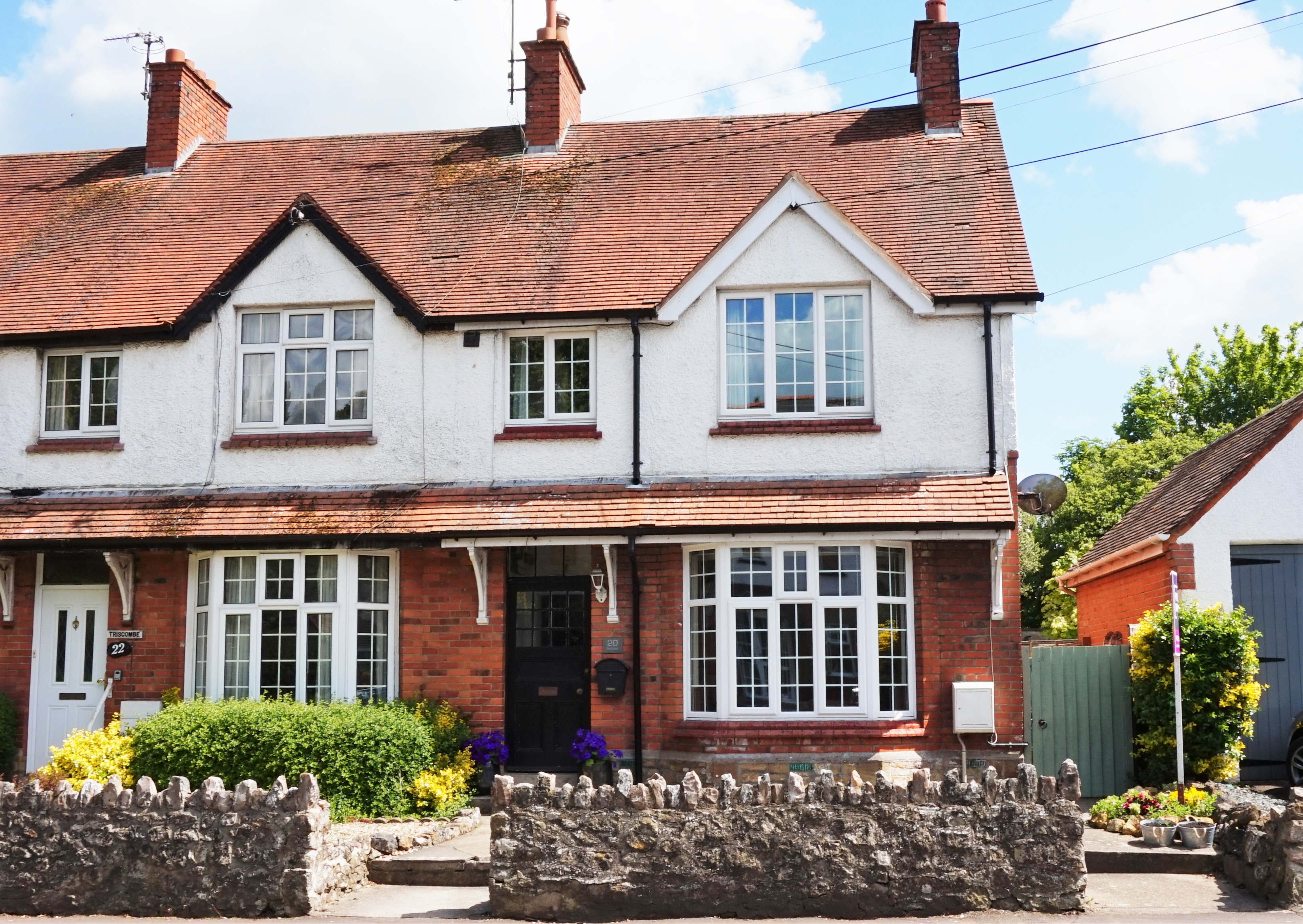 3 bedroom semi-detached house for sale in Furnham Road, Chard, TA20 1AE