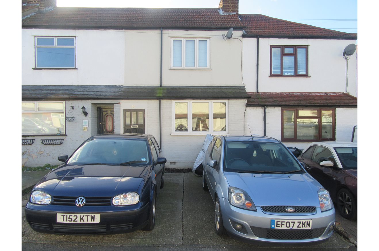 2 bedroom terraced house for sale in Mildred Close, Dartford, DA1 1XP