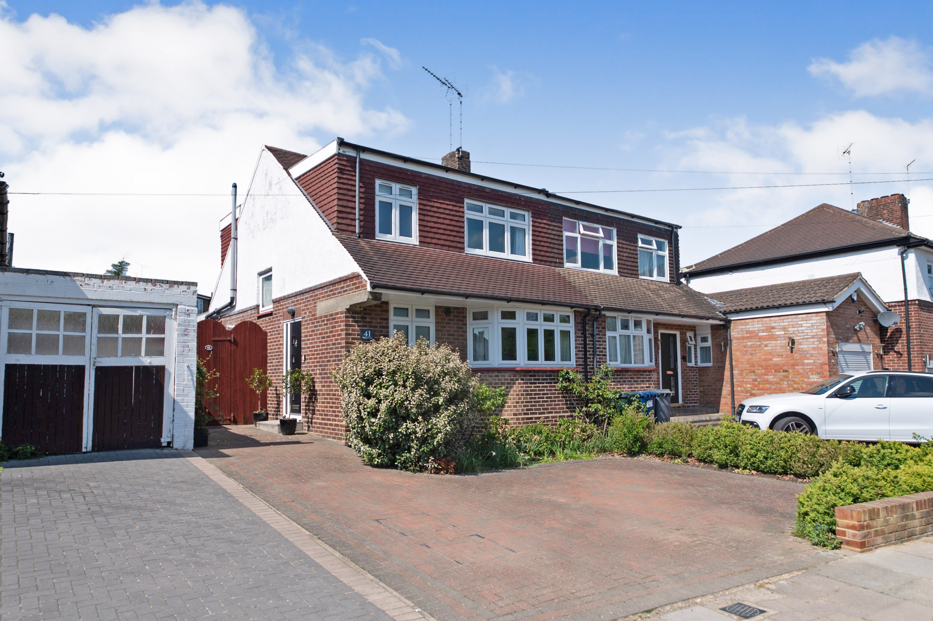 4 bedroom semi-detached house for sale in Baring Road, Barnet, EN4 9BU