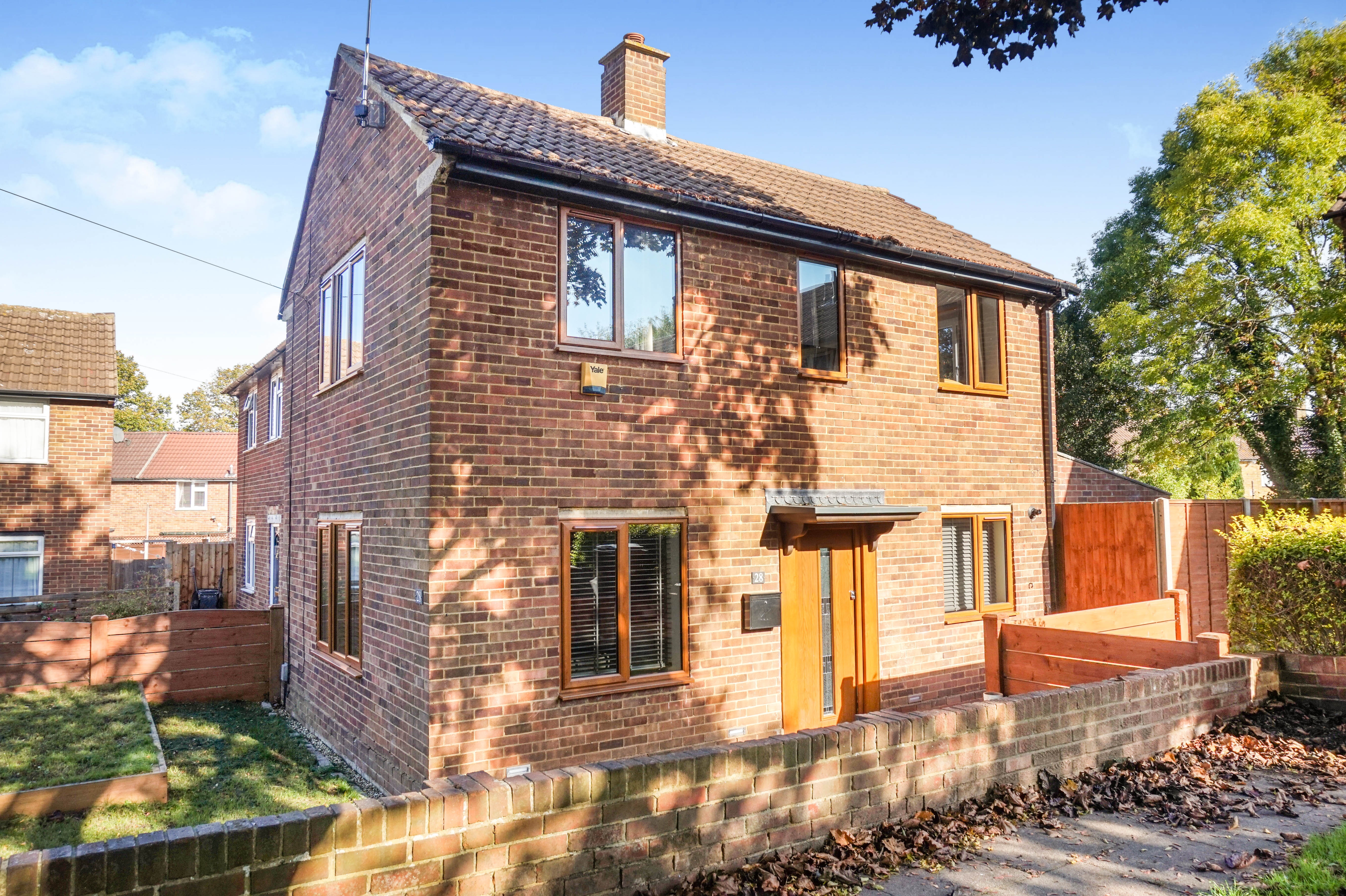 2 bedroom semi-detached house for sale in Charing Road, Gillingham, ME8 6LW