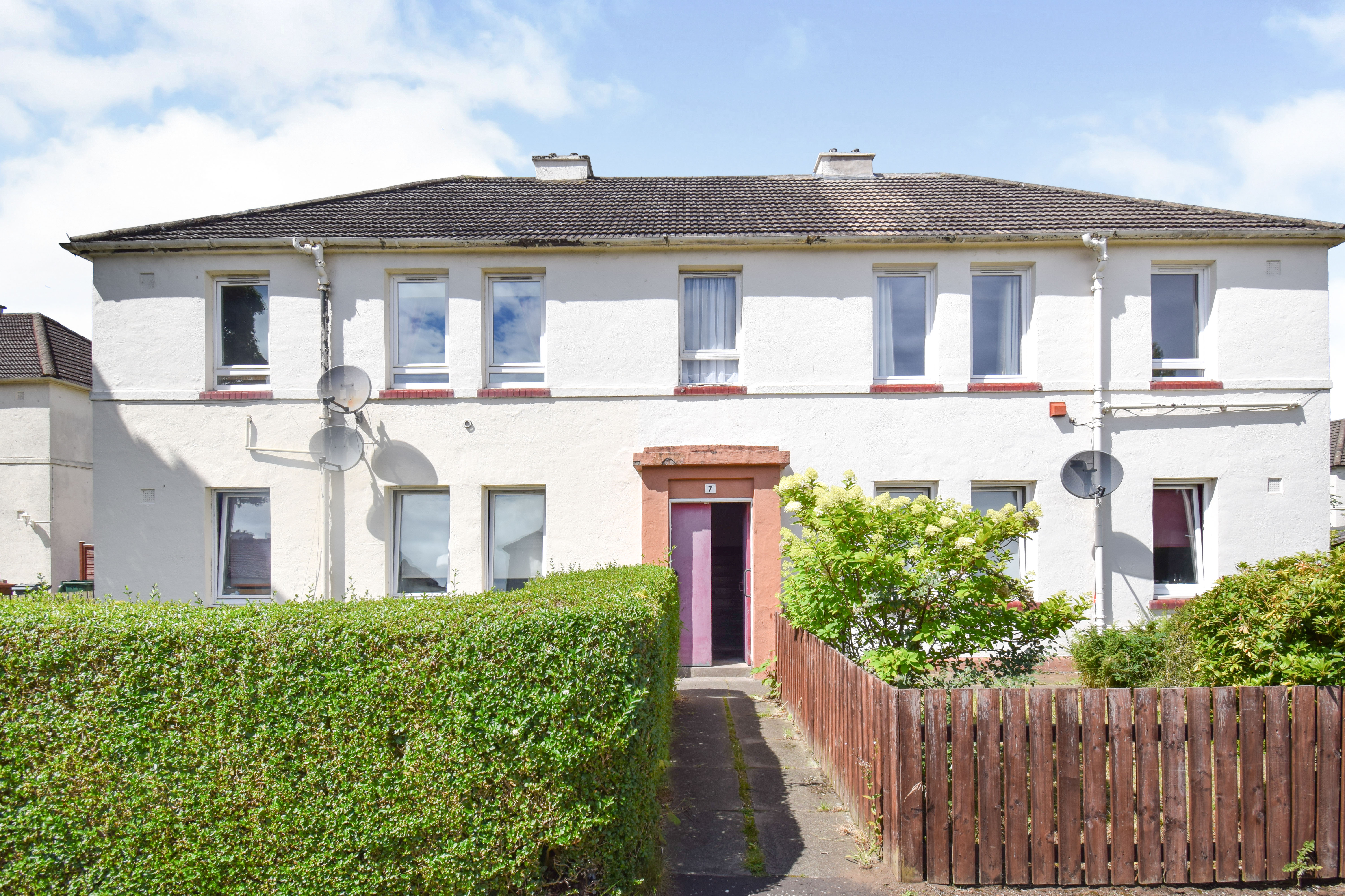 2 bedroom flat for sale in Balgreen Gardens, Edinburgh, EH12 5UG