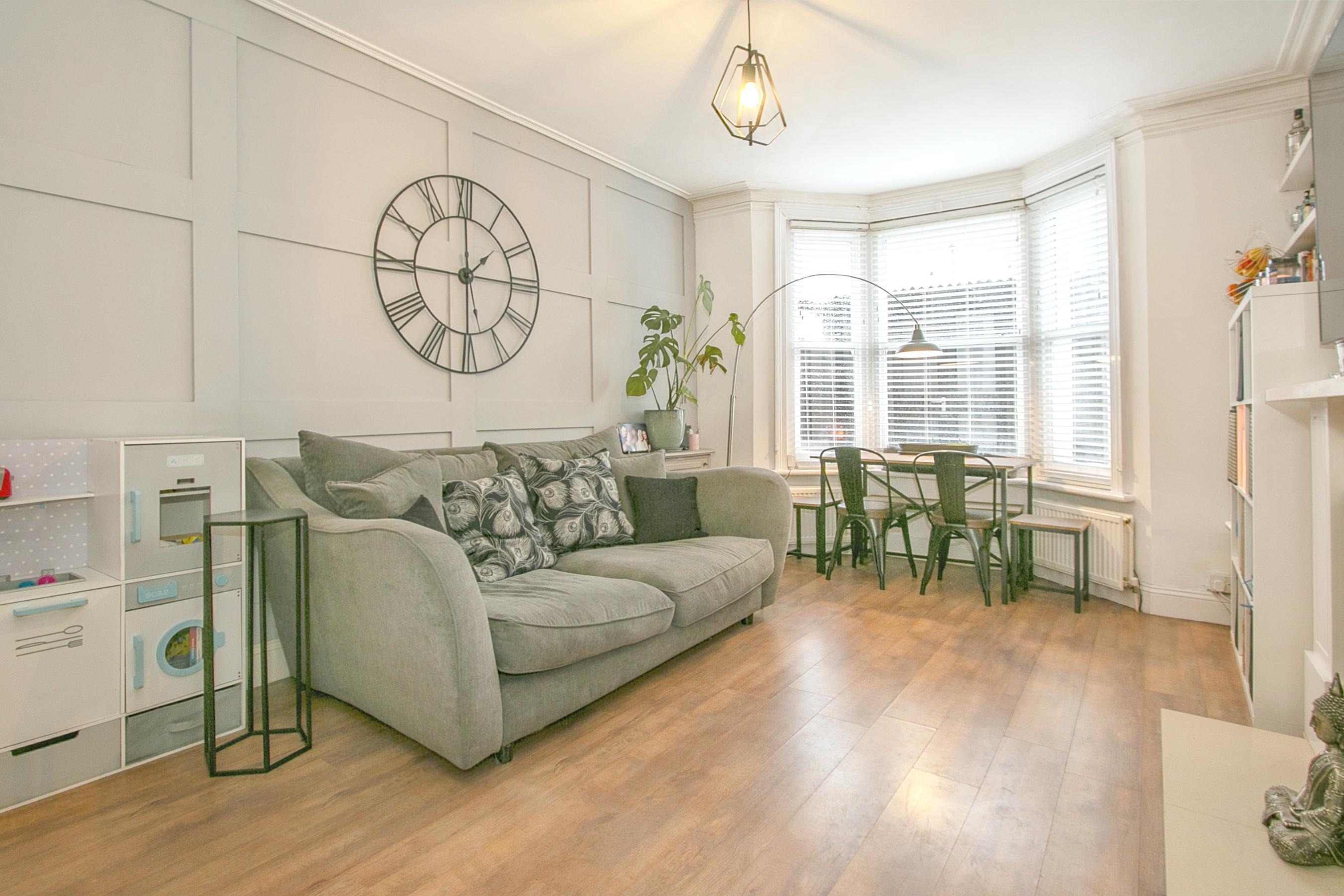 2 bedroom ground floor flat for sale in 22 New Borough Road, Wimborne ...