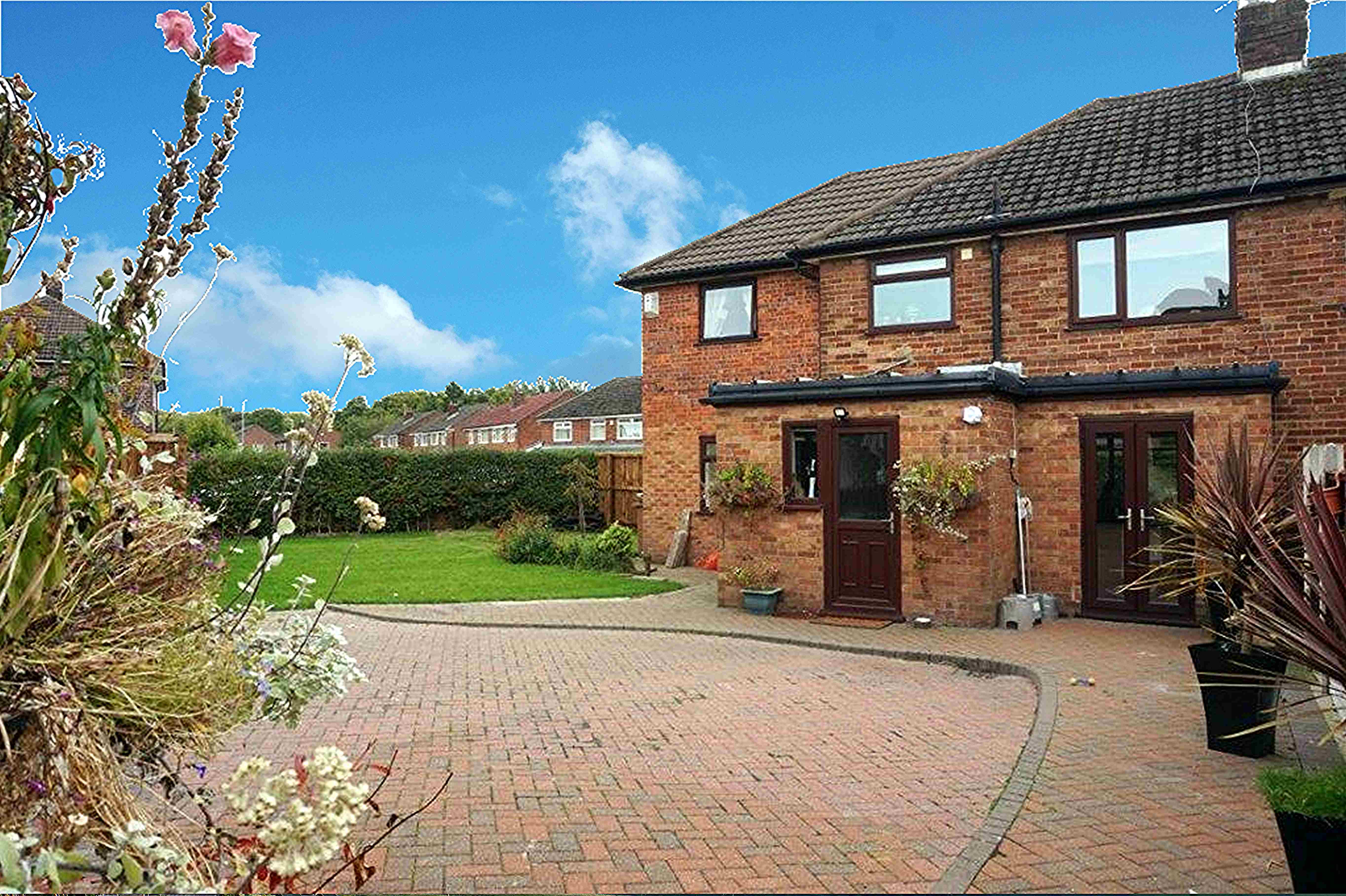 3 bedroom semi-detached house for sale in Coniston Drive, Walton le ...