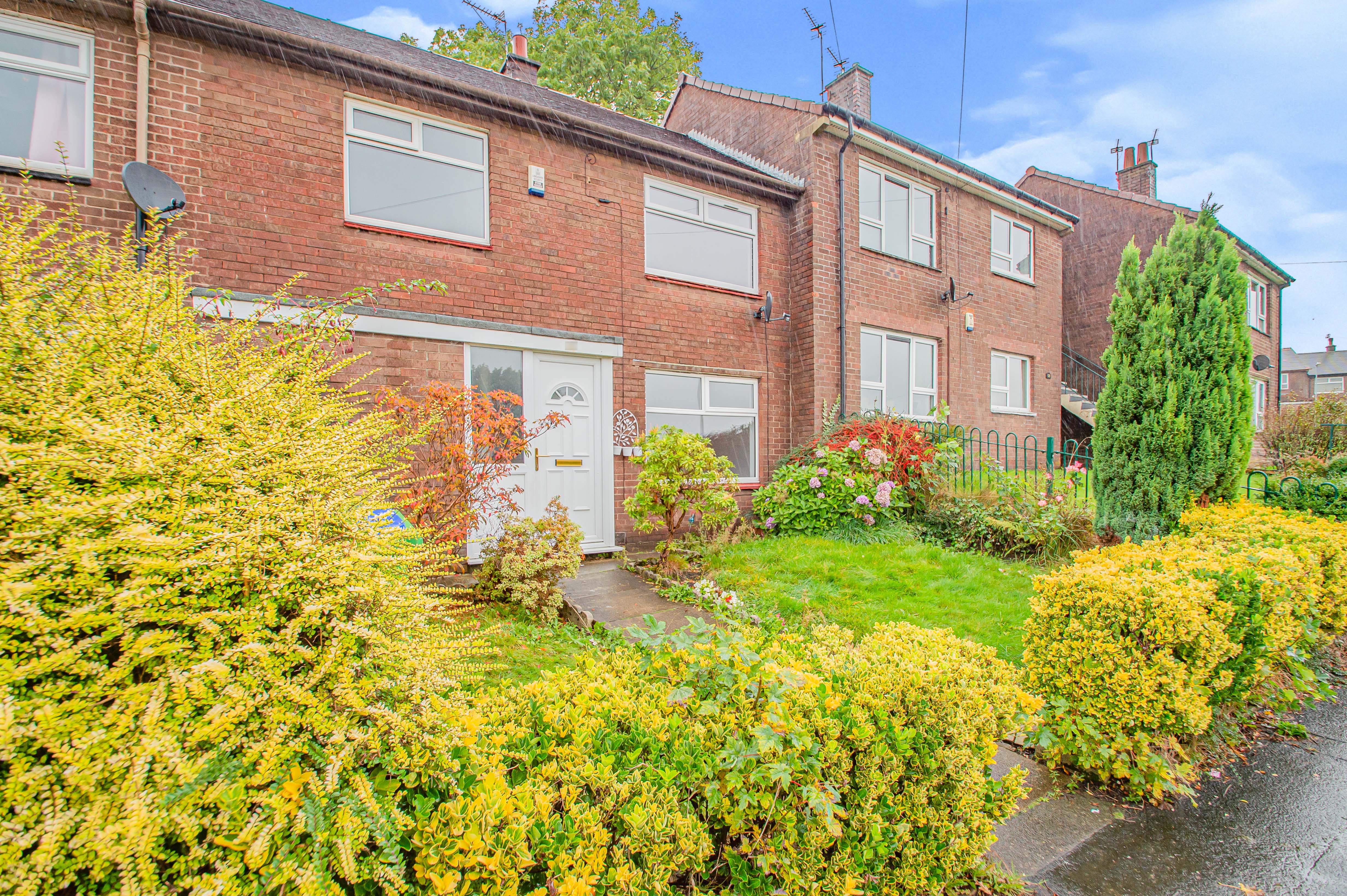 2 bedroom town house for sale in Joy Street, Syke, Rochdale, OL12 0BY