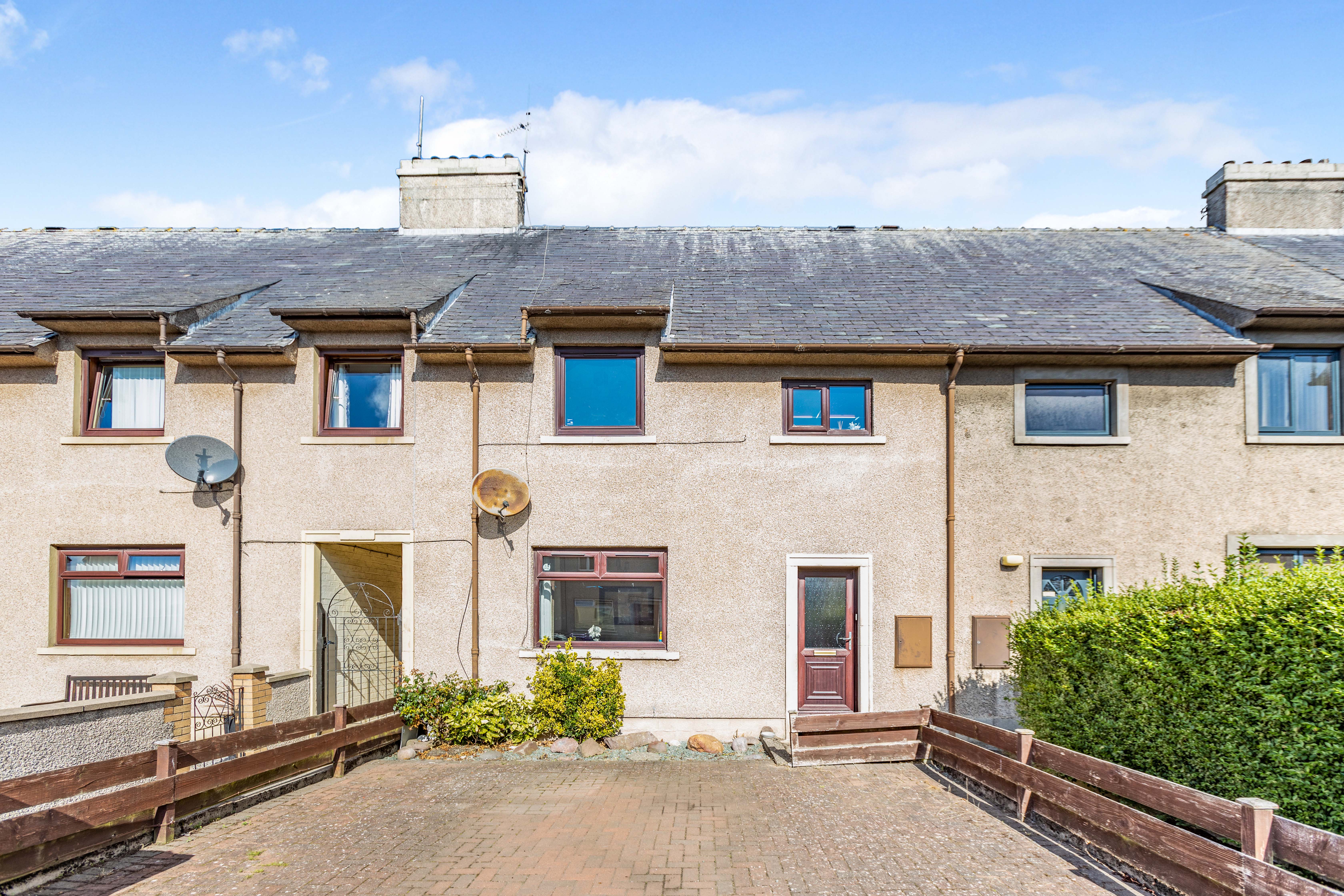 3 bedroom terraced house for sale in Lingard Street, Carnoustie, DD7 7PY