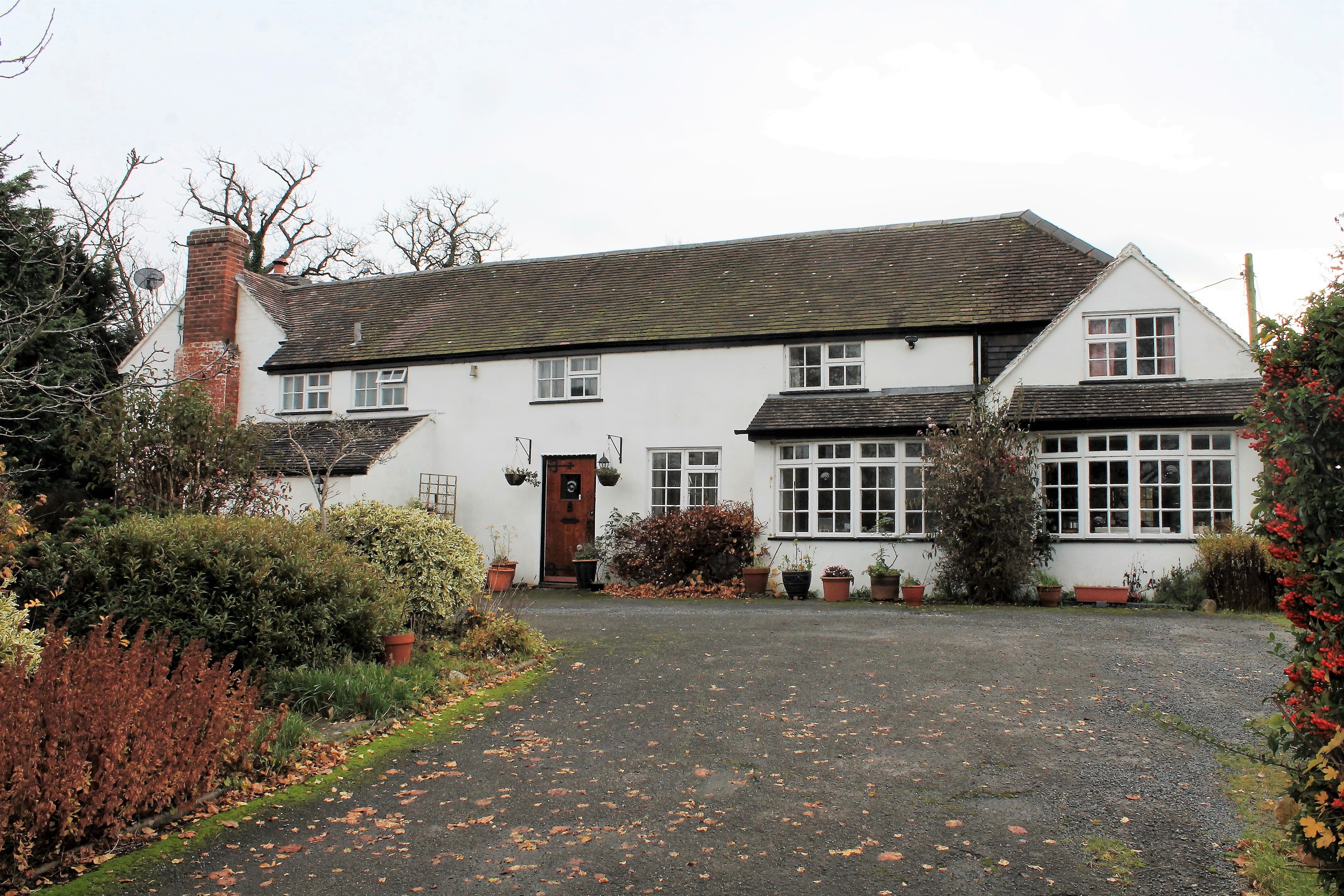 7 bedroom detached house for sale in Bransford,, Worcester, WR6 5JD