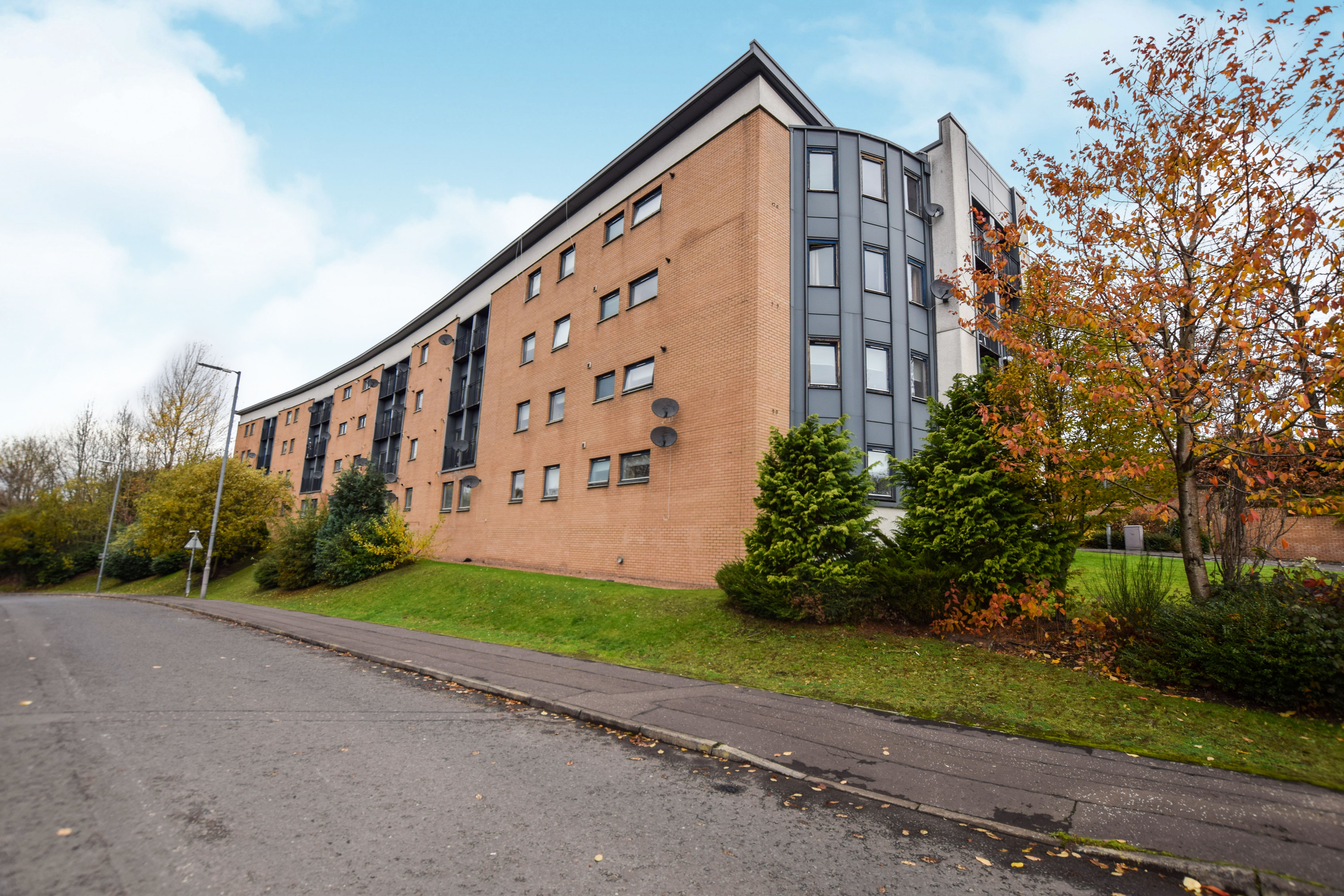 2 bedroom flat for sale in 7 Calderpark Terrace, Glasgow, G71 7SR