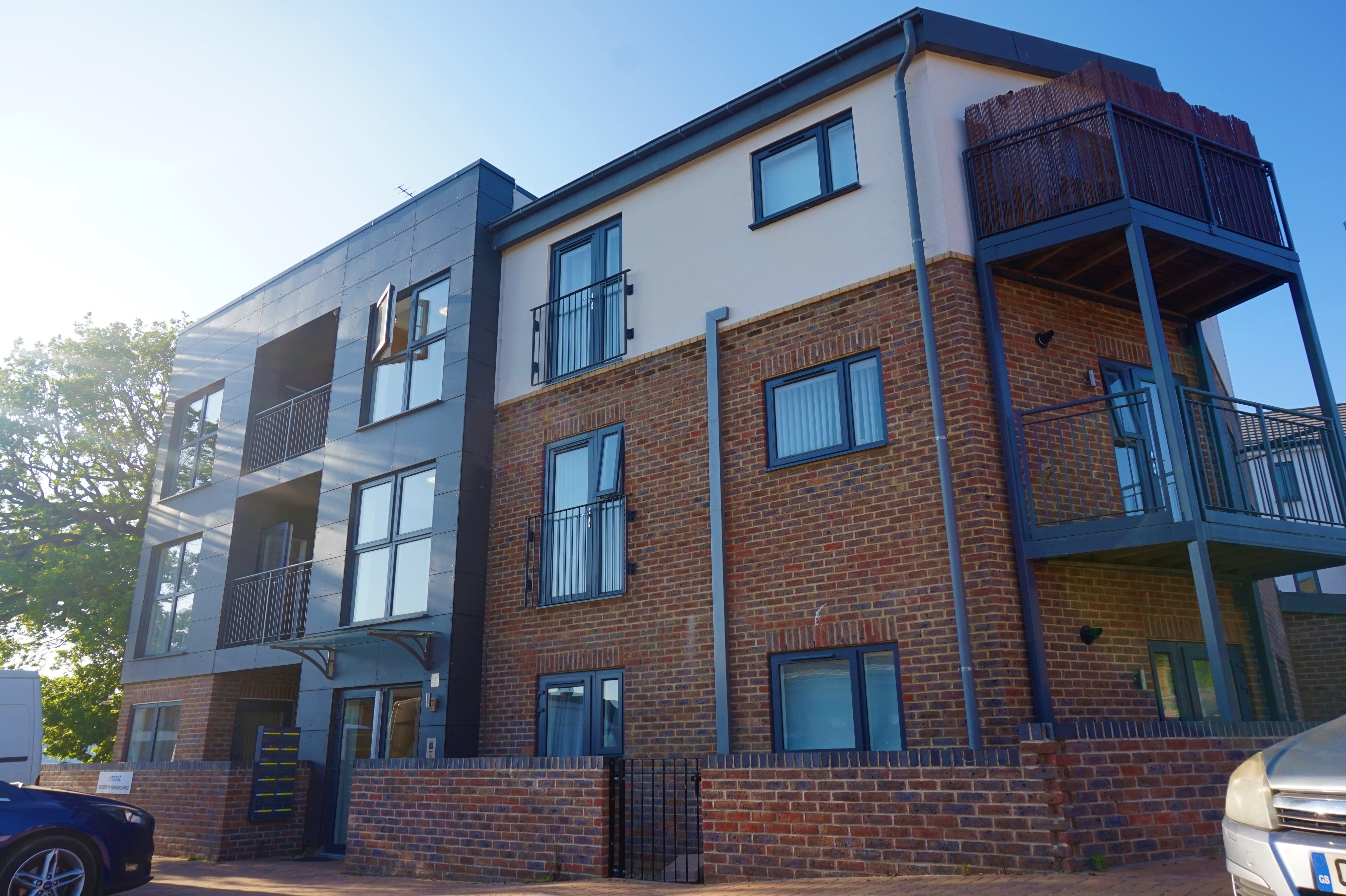 2 bedroom apartment for sale in Clifton Hatch, Harlow, CM18 7FF