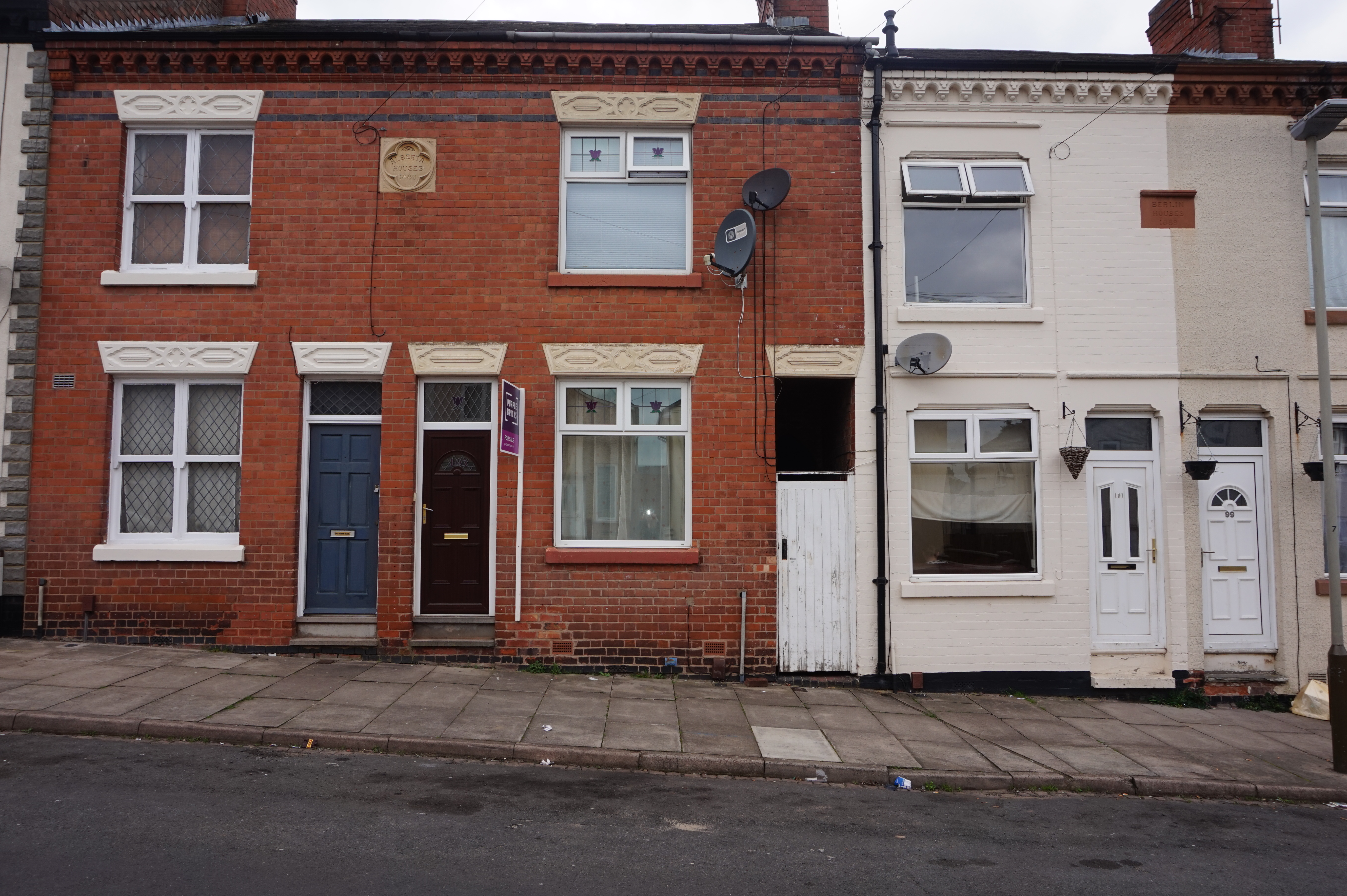 3 bedroom terraced house for sale in Ruby Street, Leicester, LE3 9GS