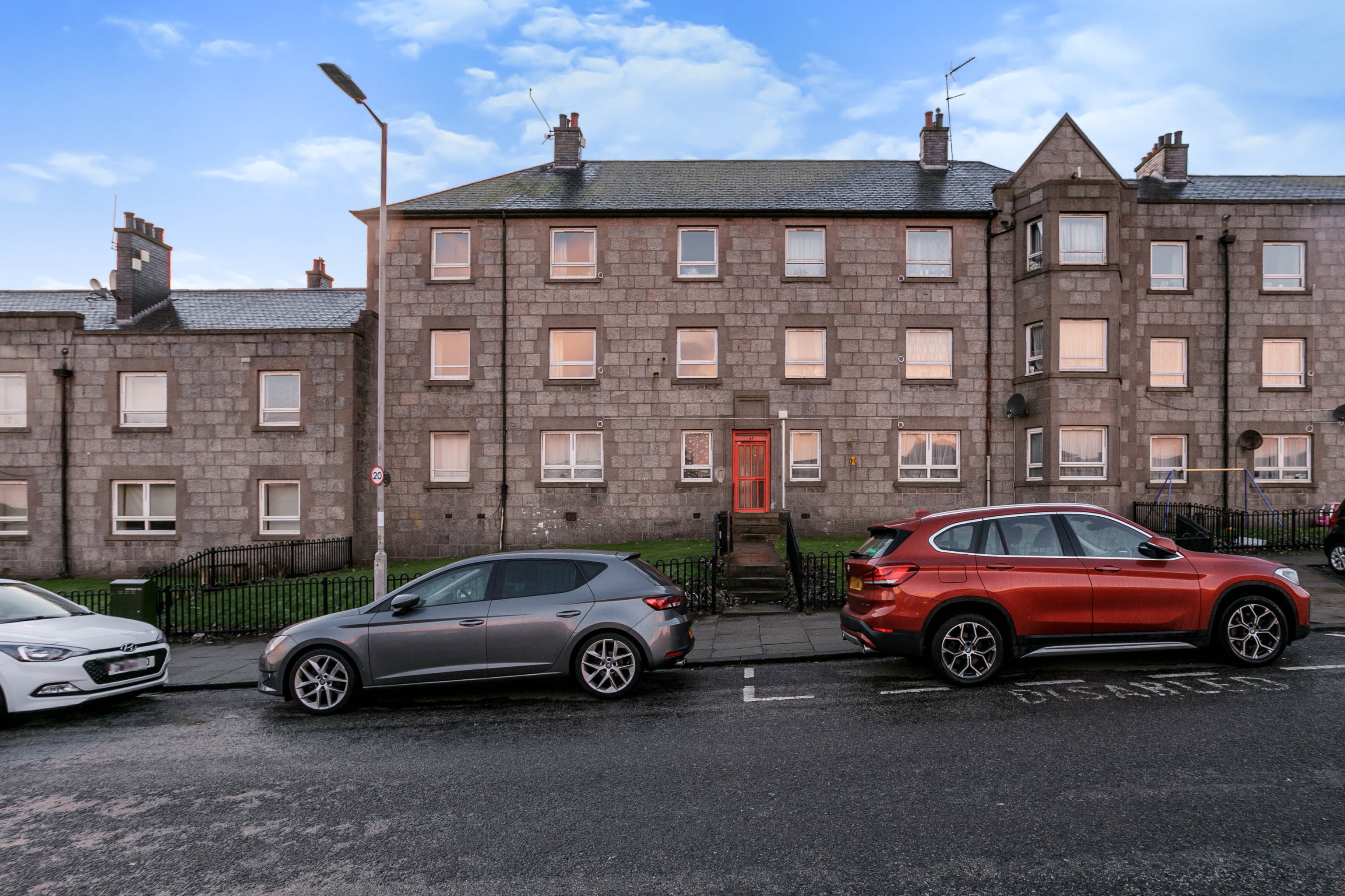 3 bedroom apartment for sale in 47 Bedford Avenue, Aberdeen, AB24 3YL