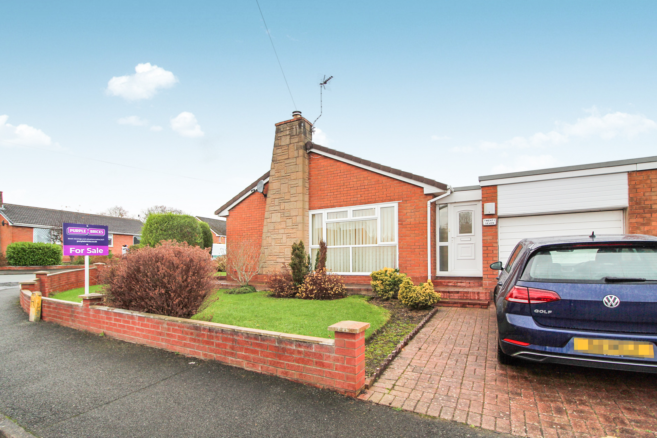 3 bedroom detached bungalow for sale in Muirfield Road, Buckley, CH7 2NN