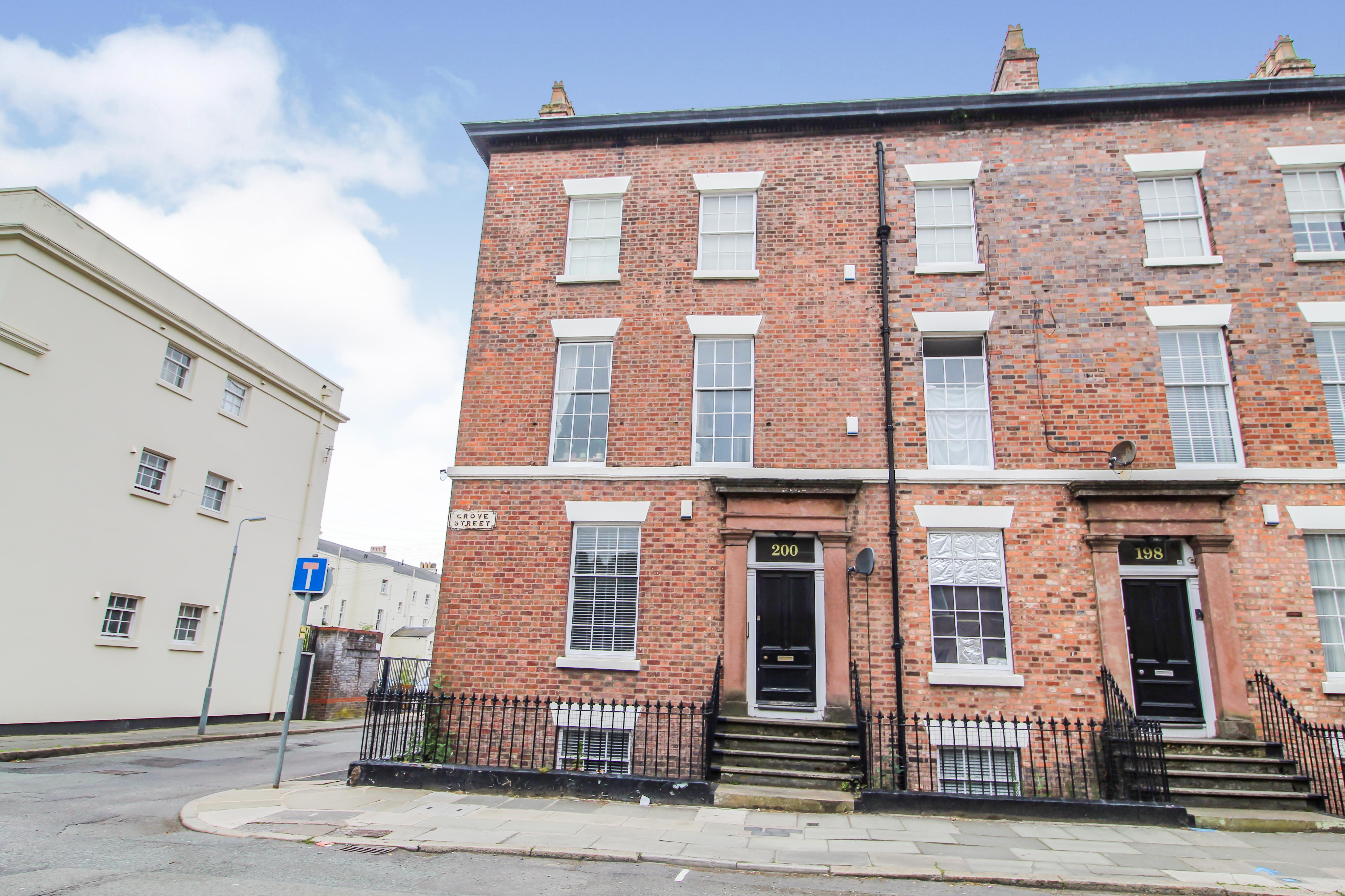 3 bedroom apartment for sale in Grove Street, Liverpool, L7 7AL
