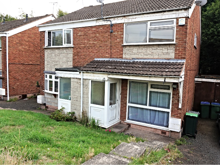 3 bedroom semi-detached house for sale in Ascot Close, Oldbury, B69 1HB