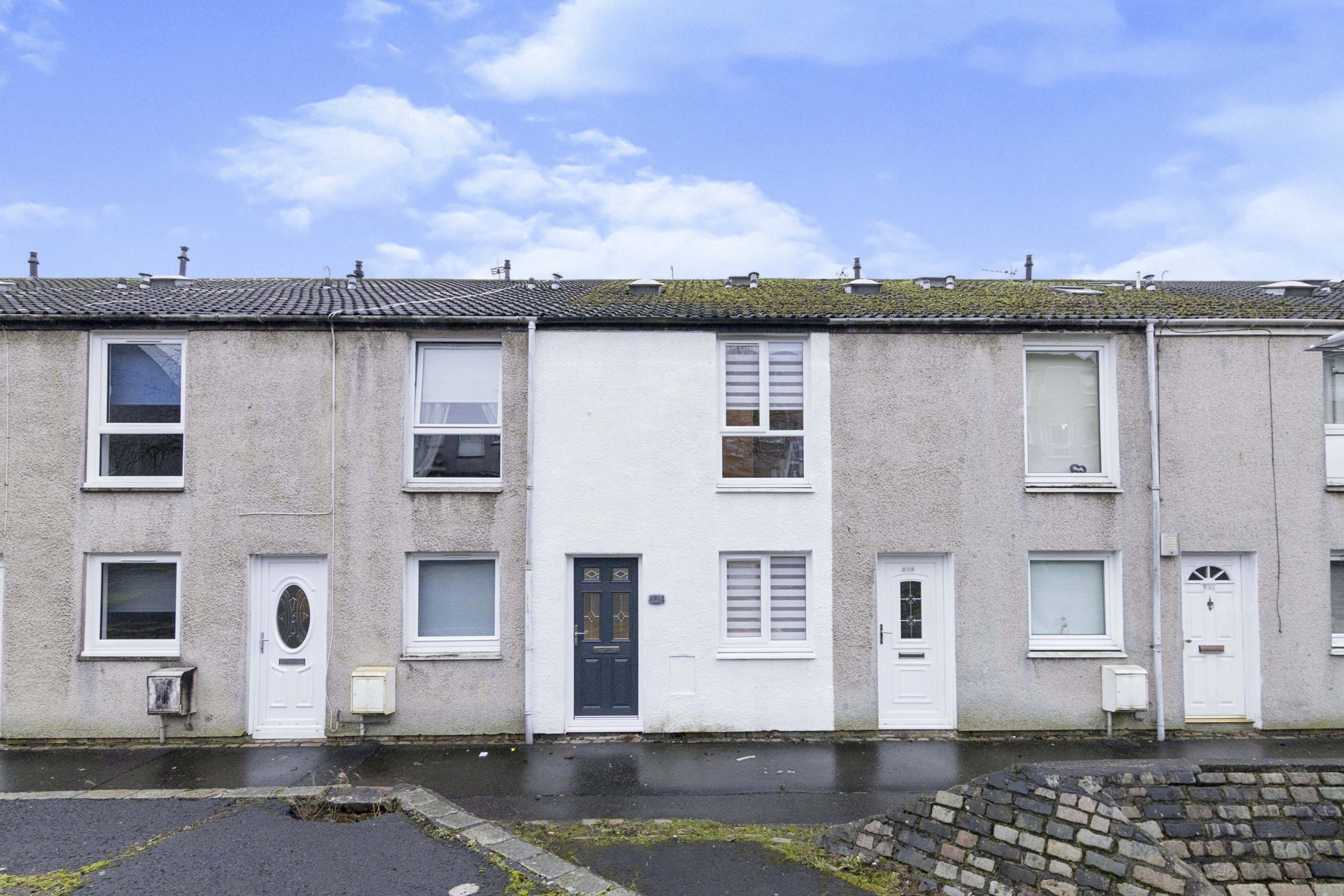 2 bedroom terraced house for sale in Greenrigg Road, Glasgow, G67 2PN