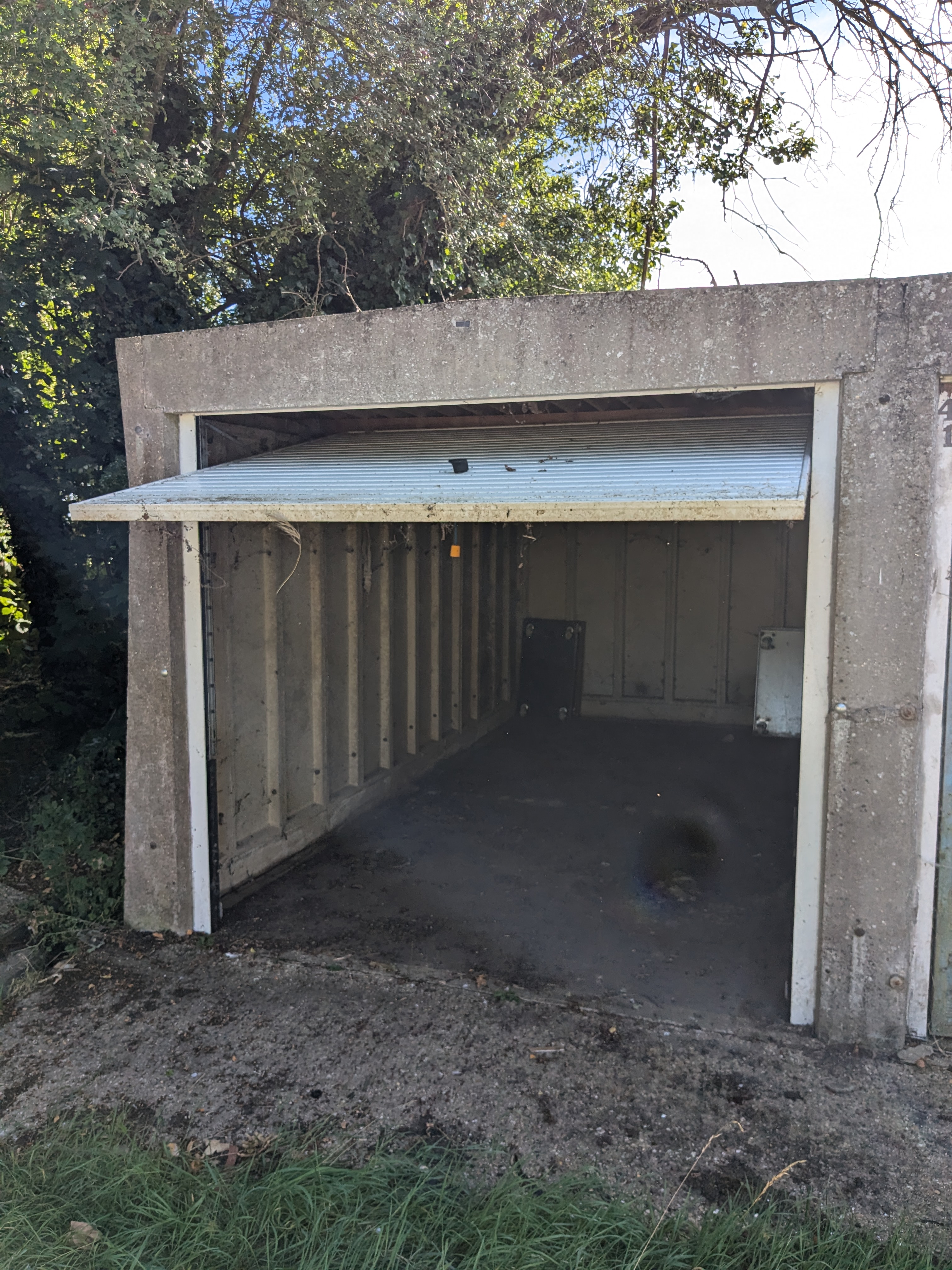 garages for sale in St Francis Rd, Salisbury, SP1 3QR
