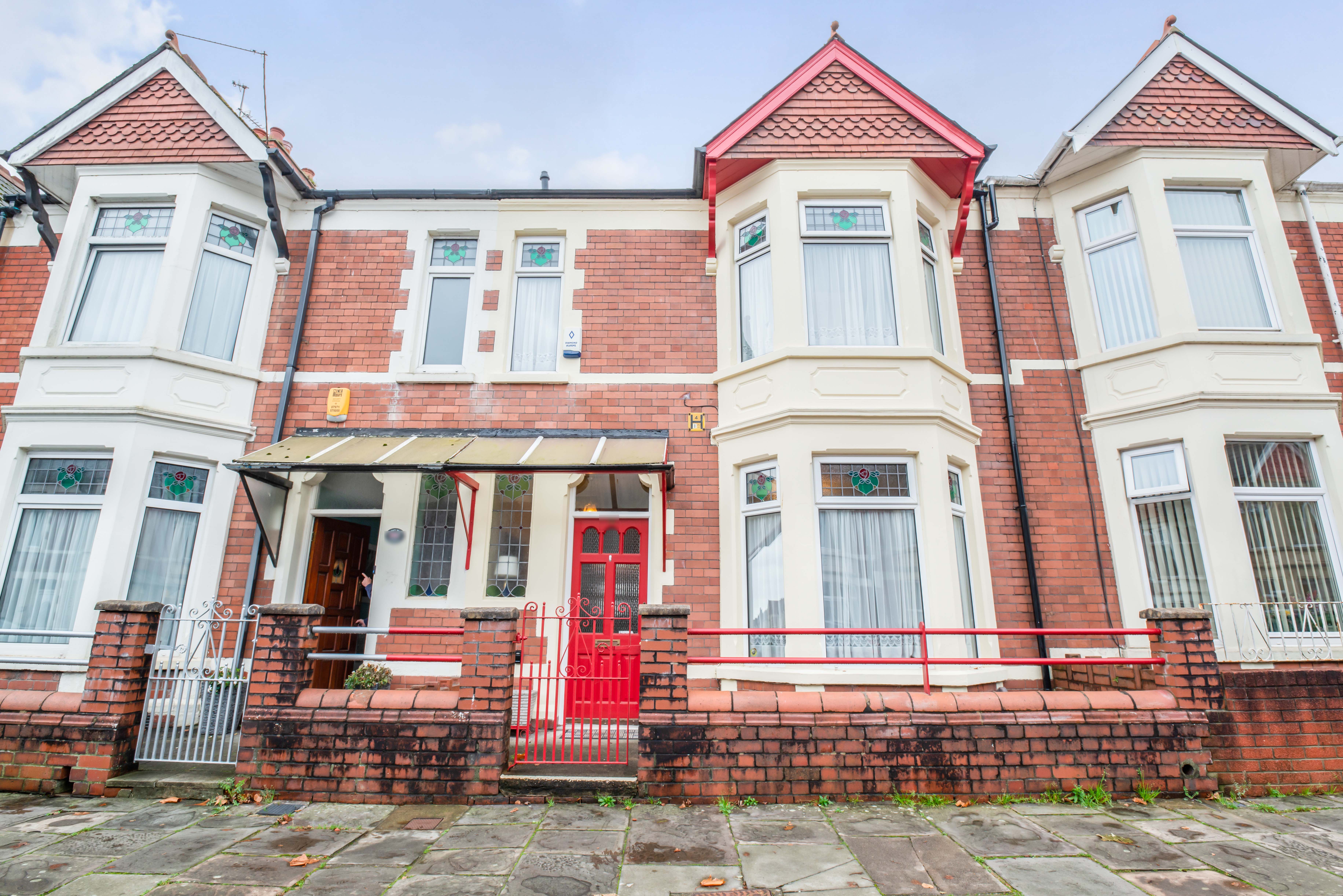 3 bedroom terraced house for sale in Cosmeston Street, Cardiff, CF24 4LQ