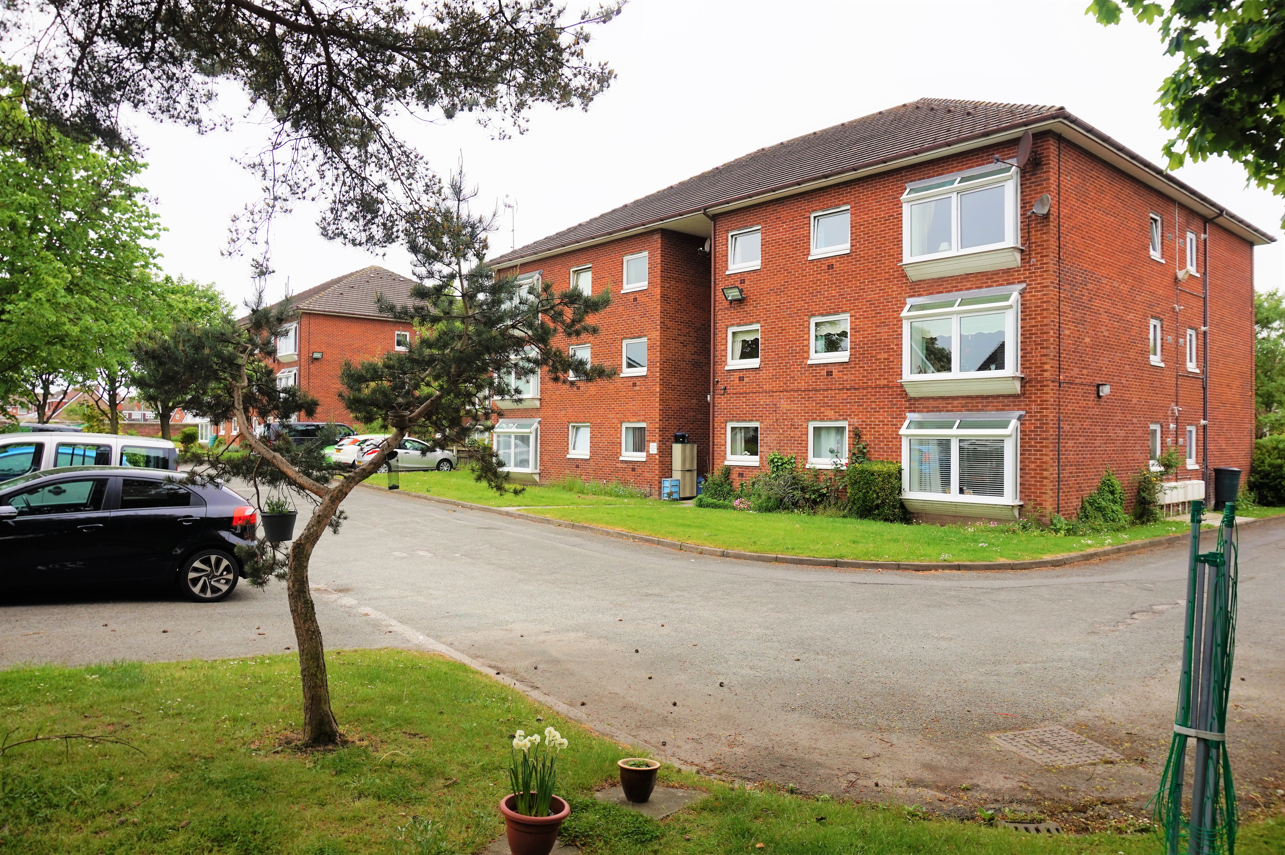 2 bedroom apartment for sale in Maritime Court, Bootle, L30 7PU