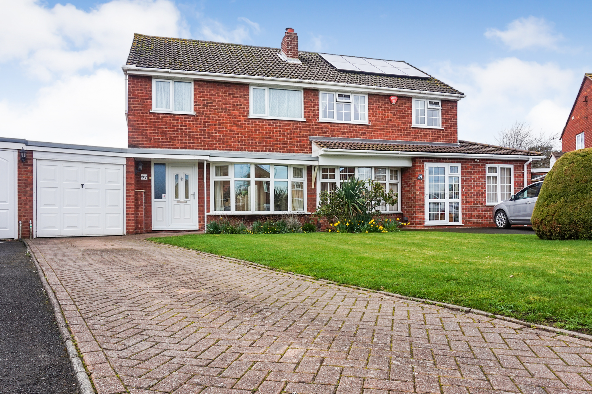3 bedroom semi-detached house for sale in Broomfield Road, Admaston ...