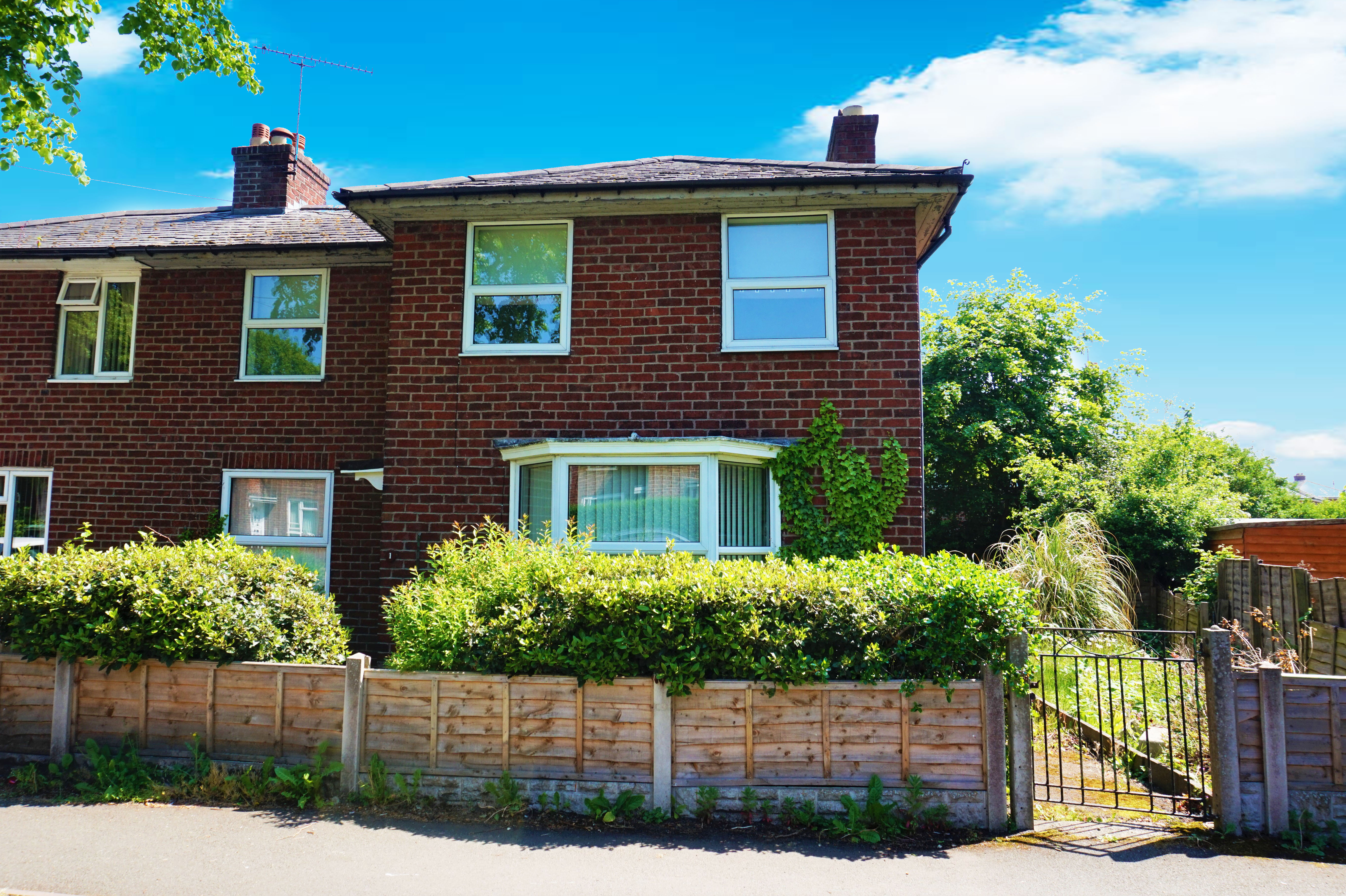 3 bedroom semi-detached house for sale in Central Avenue, Wrexham, LL12 7HY