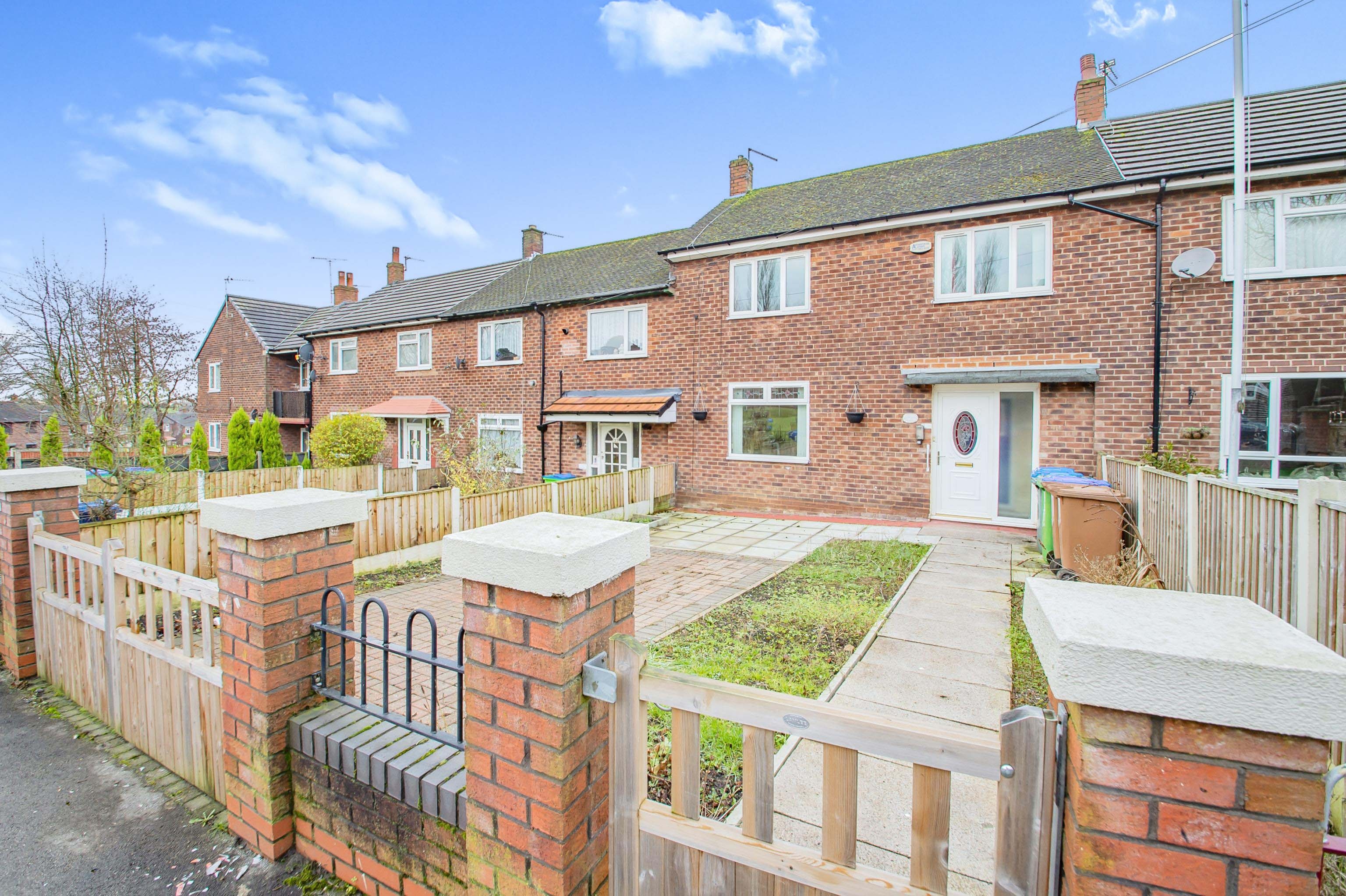 3 bedroom terraced house for sale in Rowrah Crescent, Manchester, M24 4WW