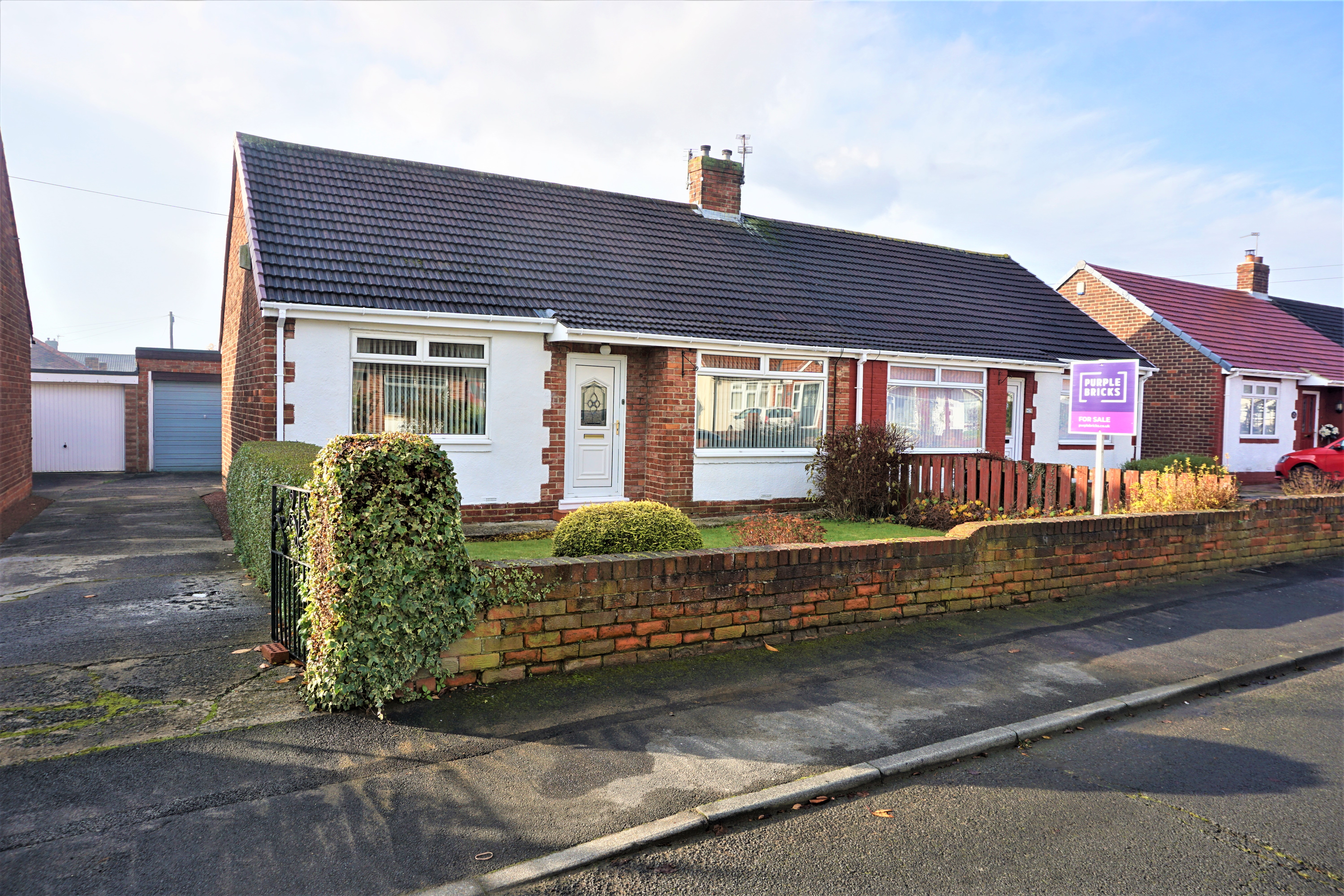 2 bedroom semi-detached bungalow for sale in Bourn Lea, Shiney Row ...