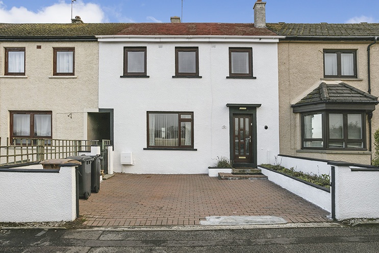 3 bedroom terraced house for sale in Davidson Drive, Aberdeen, AB16 7RN