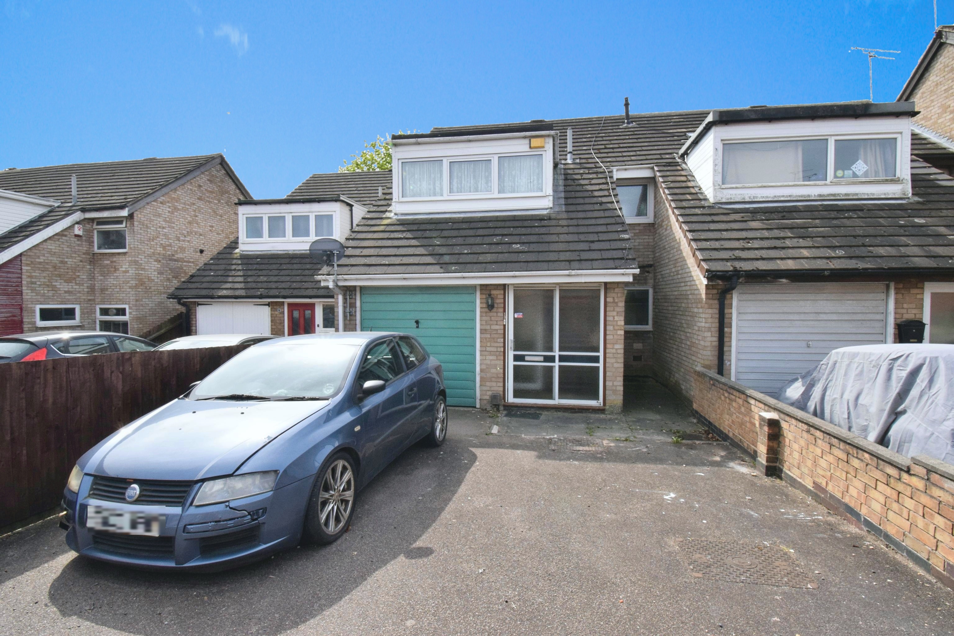 3 bedroom town house for sale in Steins Lane, Leicester, LE5 1ED