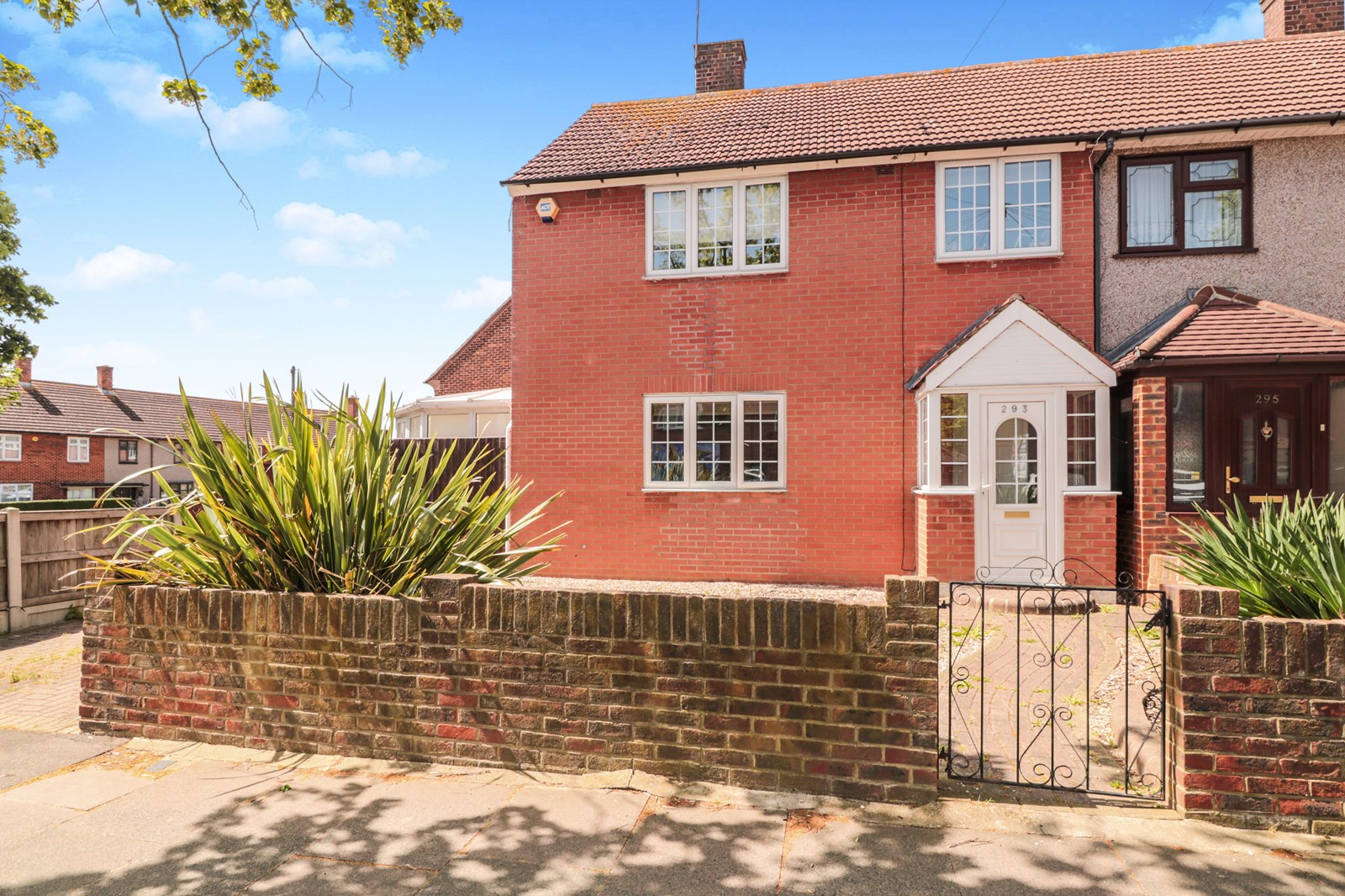 3 bedroom semi-detached house for sale in Manford Way, Chigwell, IG7 4AE