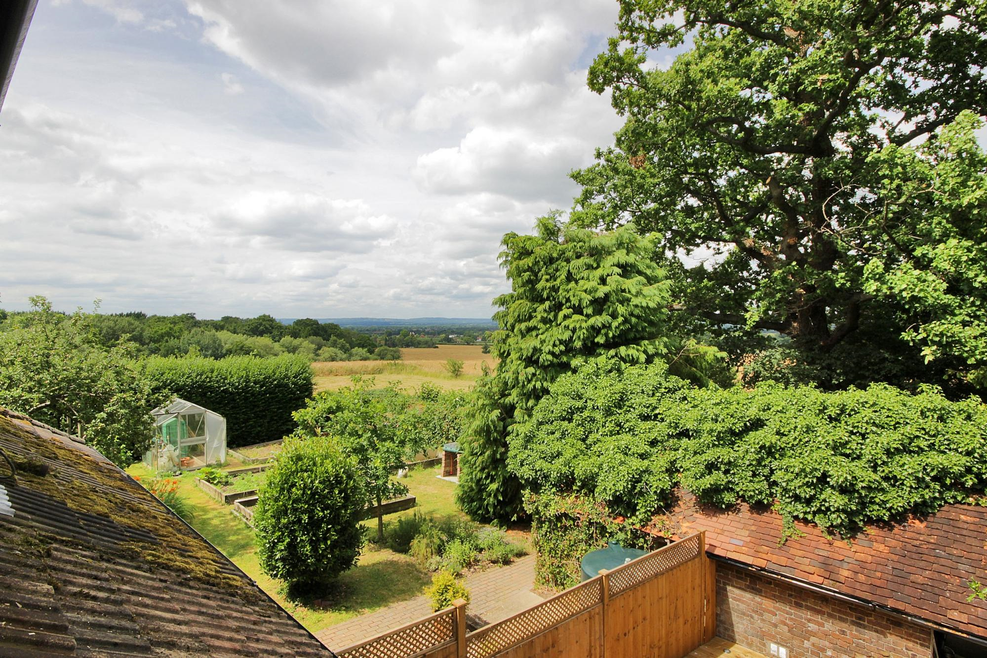 3 bedroom cottage for sale in Brenchley, Tonbridge, TN12 7DL