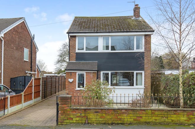 3 Bedroom Detached House For Sale In Westfield Lostock Hall Preston