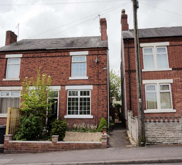 3 bedroom semi-detached house for sale in Victoria Road, Pinxton ...