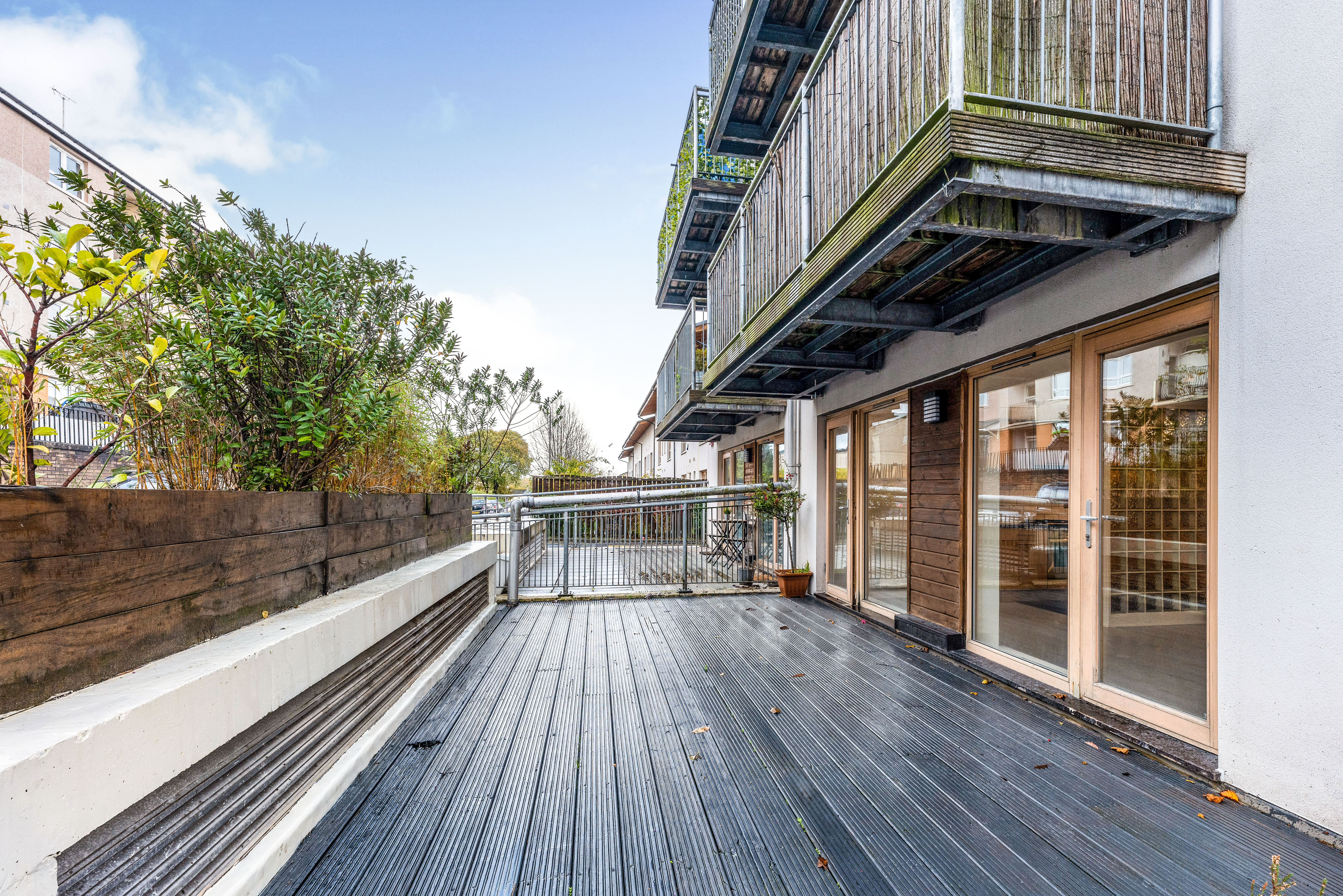2 bedroom flat for sale in 16 Lochburn Gate, Glasgow, G20 0SN