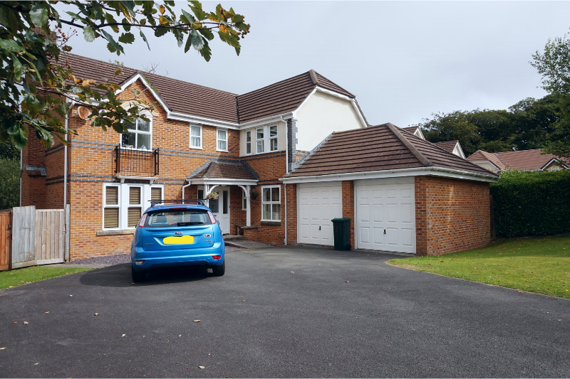 5 bedroom detached house for sale in Wheal Regent Park, St. Austell ...