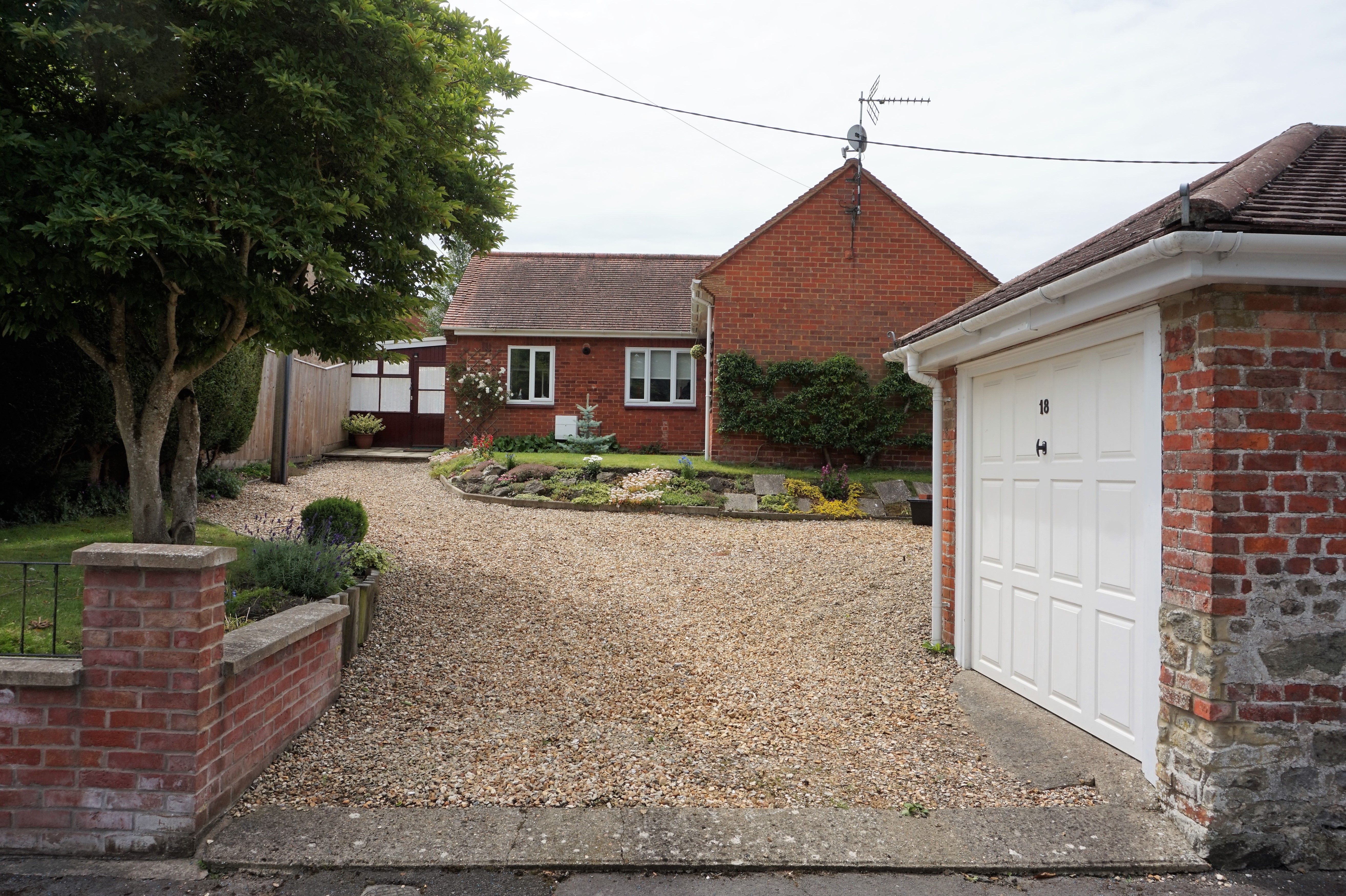 3 bedroom detached bungalow for sale in Fore Street, Warminster, BA12 8DD