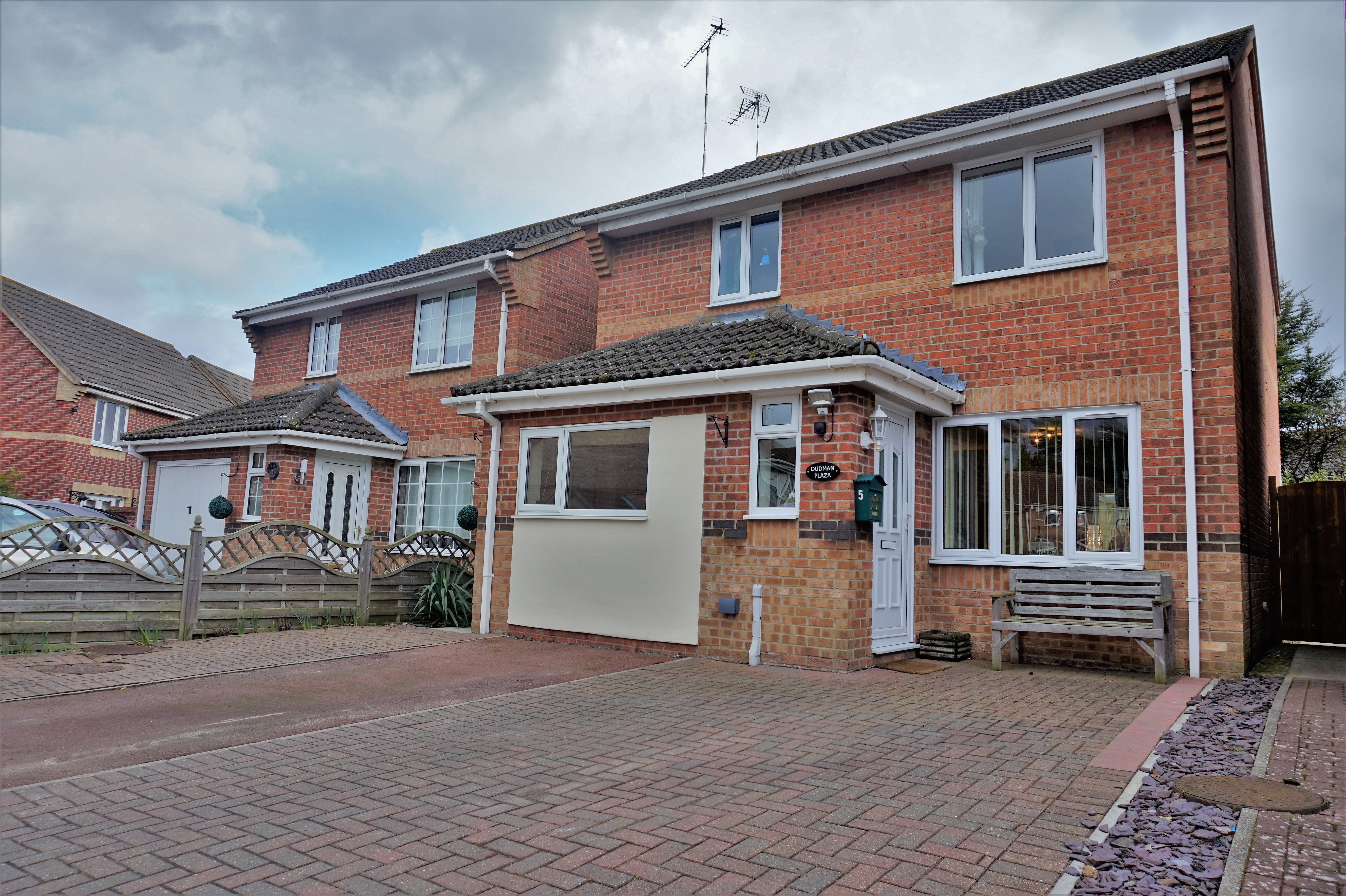 3 bedroom detached house for sale in Bluebell Close, Thetford, IP24 2DG