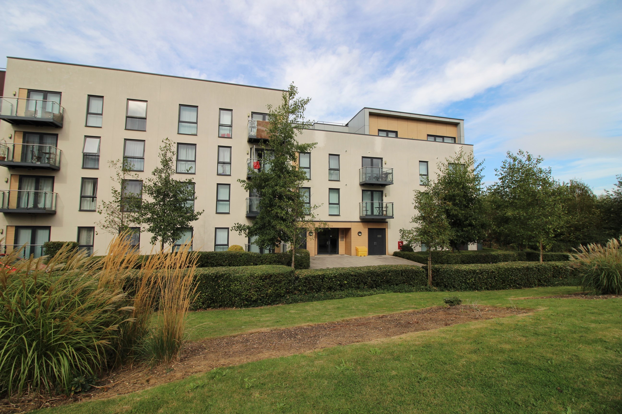 2 bedroom flat for sale in 103 Magnetic Crescent, Enfield, EN3 7FA