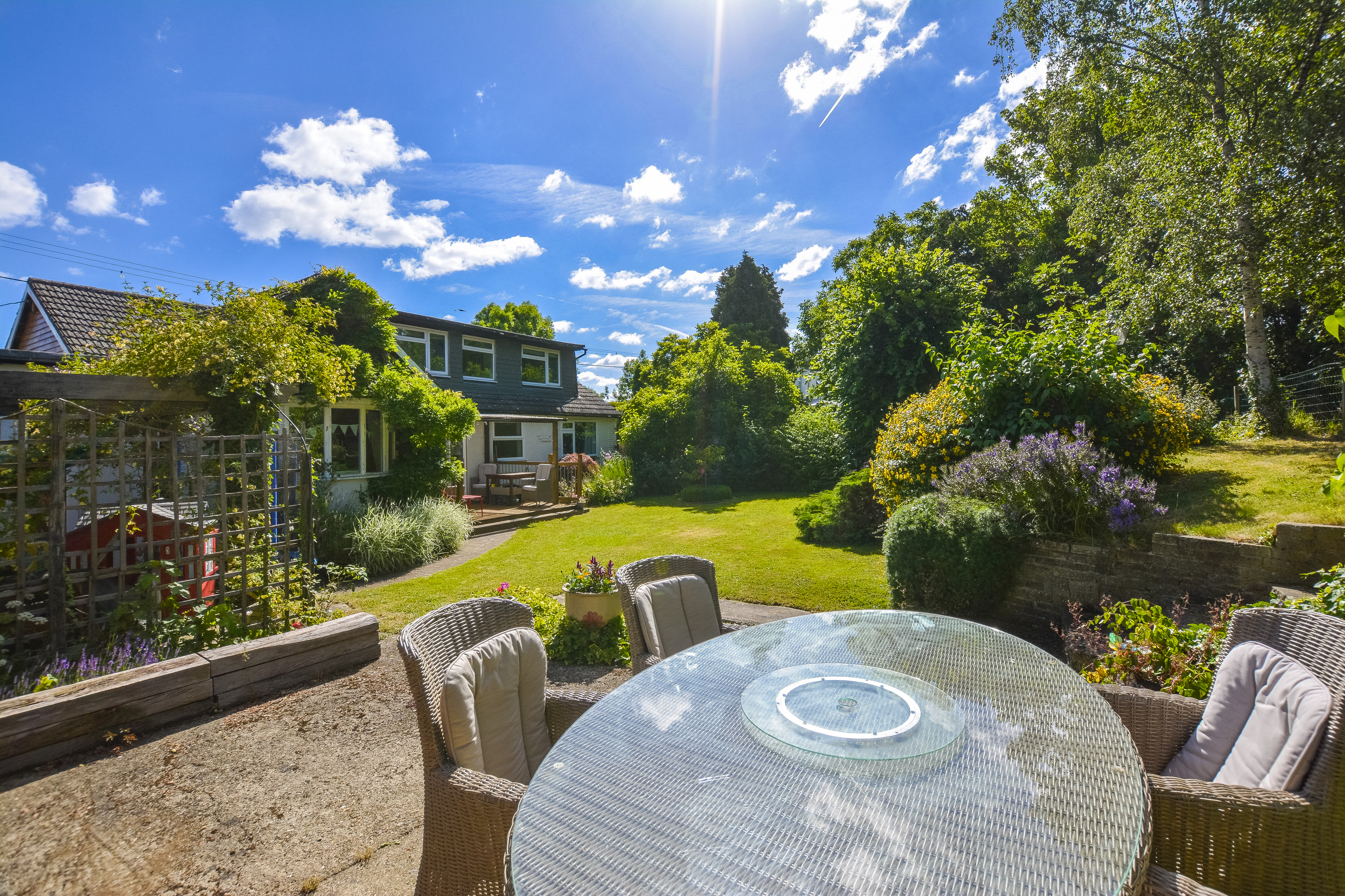 4 bedroom detached house for sale in Ham Island, Windsor, SL4 2JY