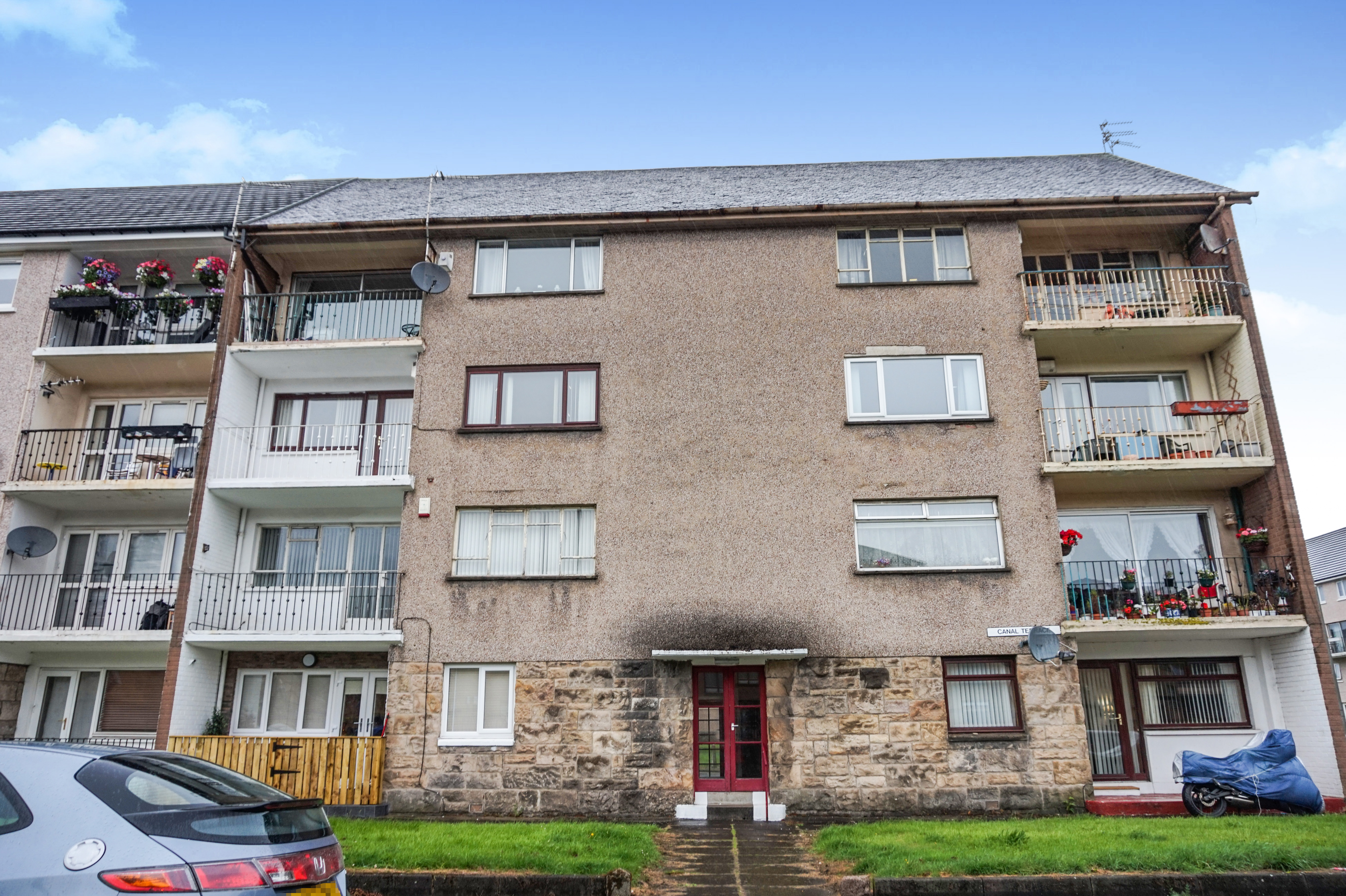 2 bedroom flat for sale in 2 Canal Terrace, Paisley, PA1 2HS
