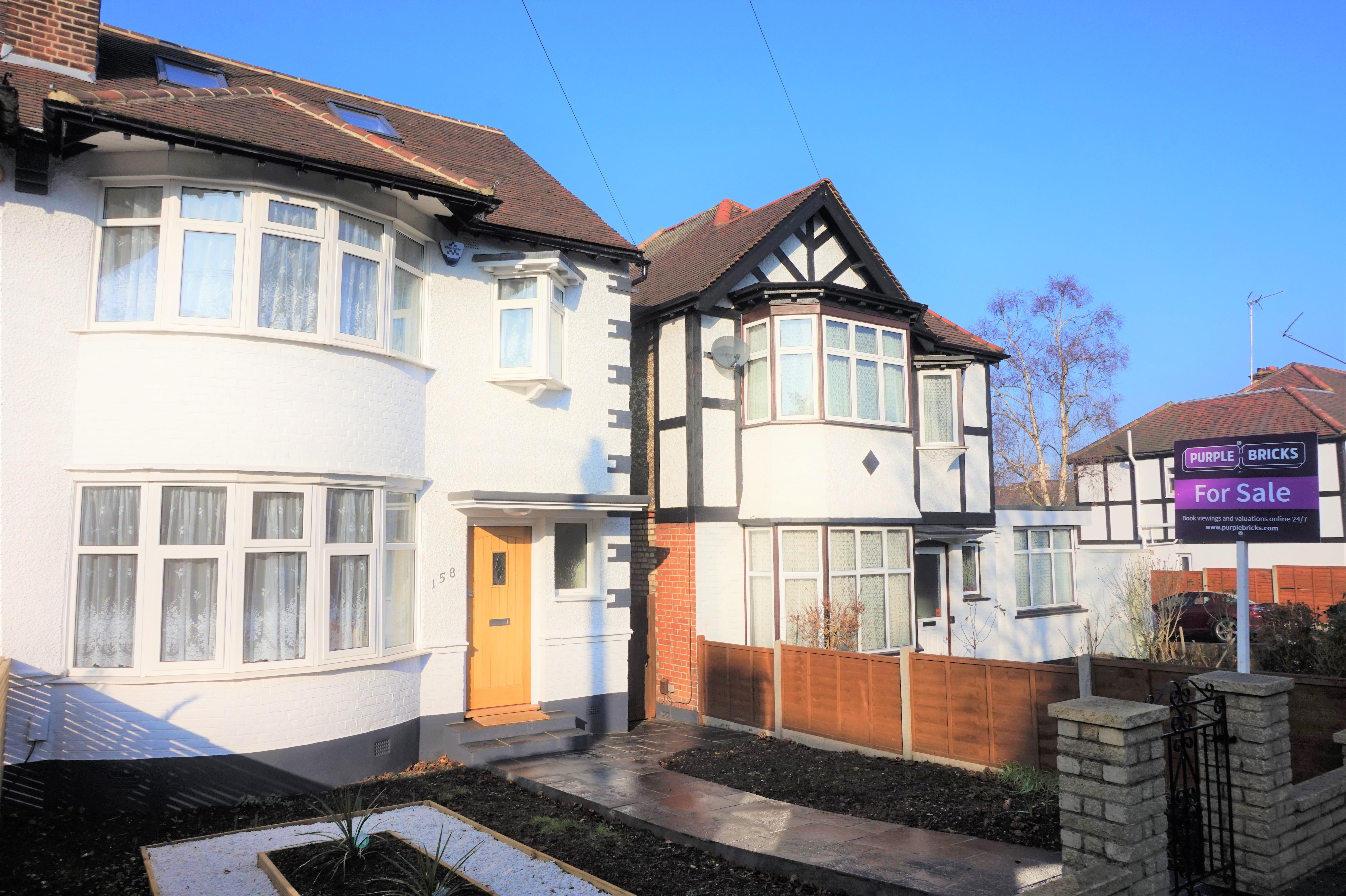 4 bedroom semi-detached house for sale in Nether Street, Finchley, N3 1PE