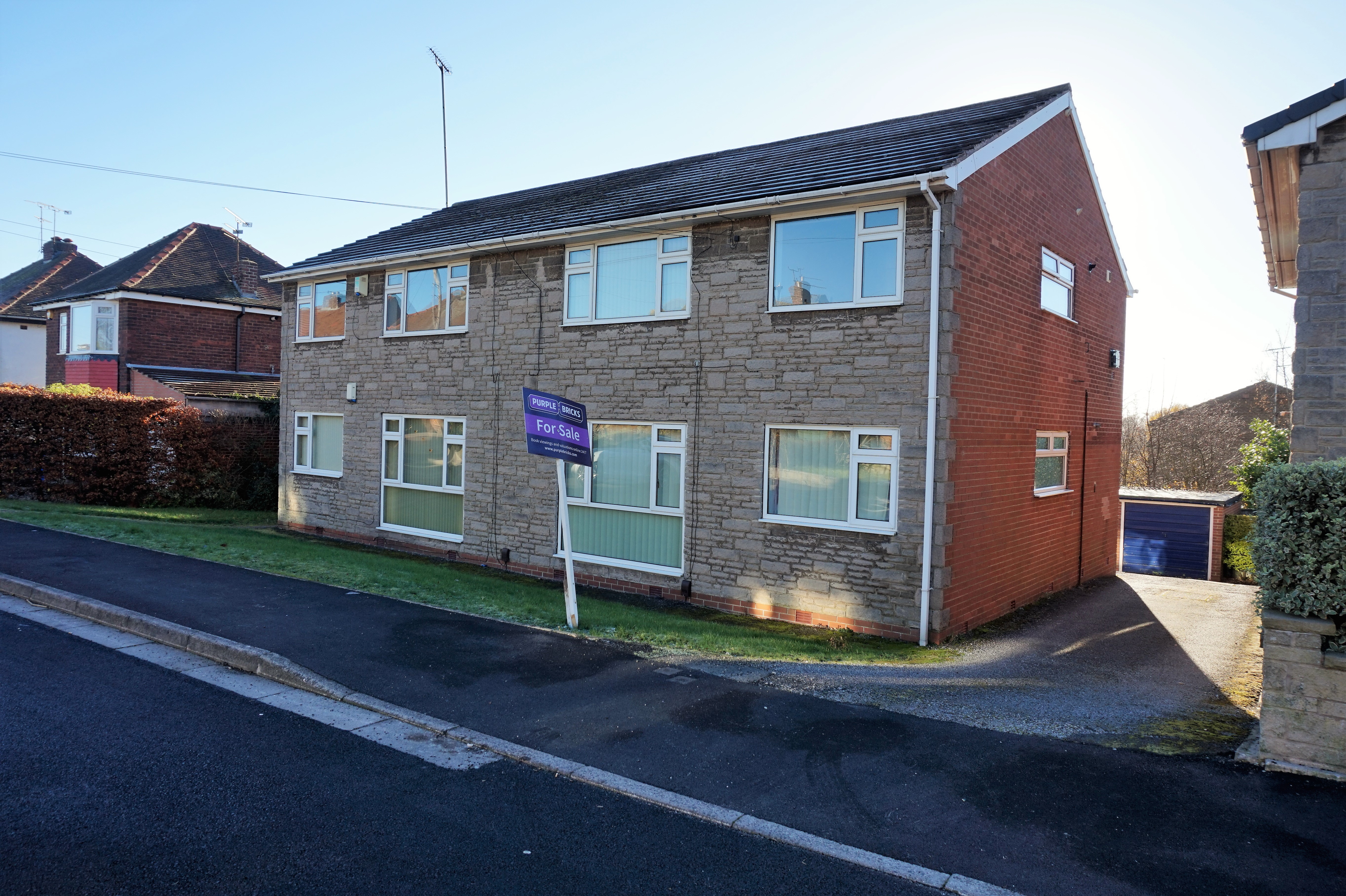 2 bedroom flat for sale in Moorland View,, Charnock, Sheffield, S12 3JJ