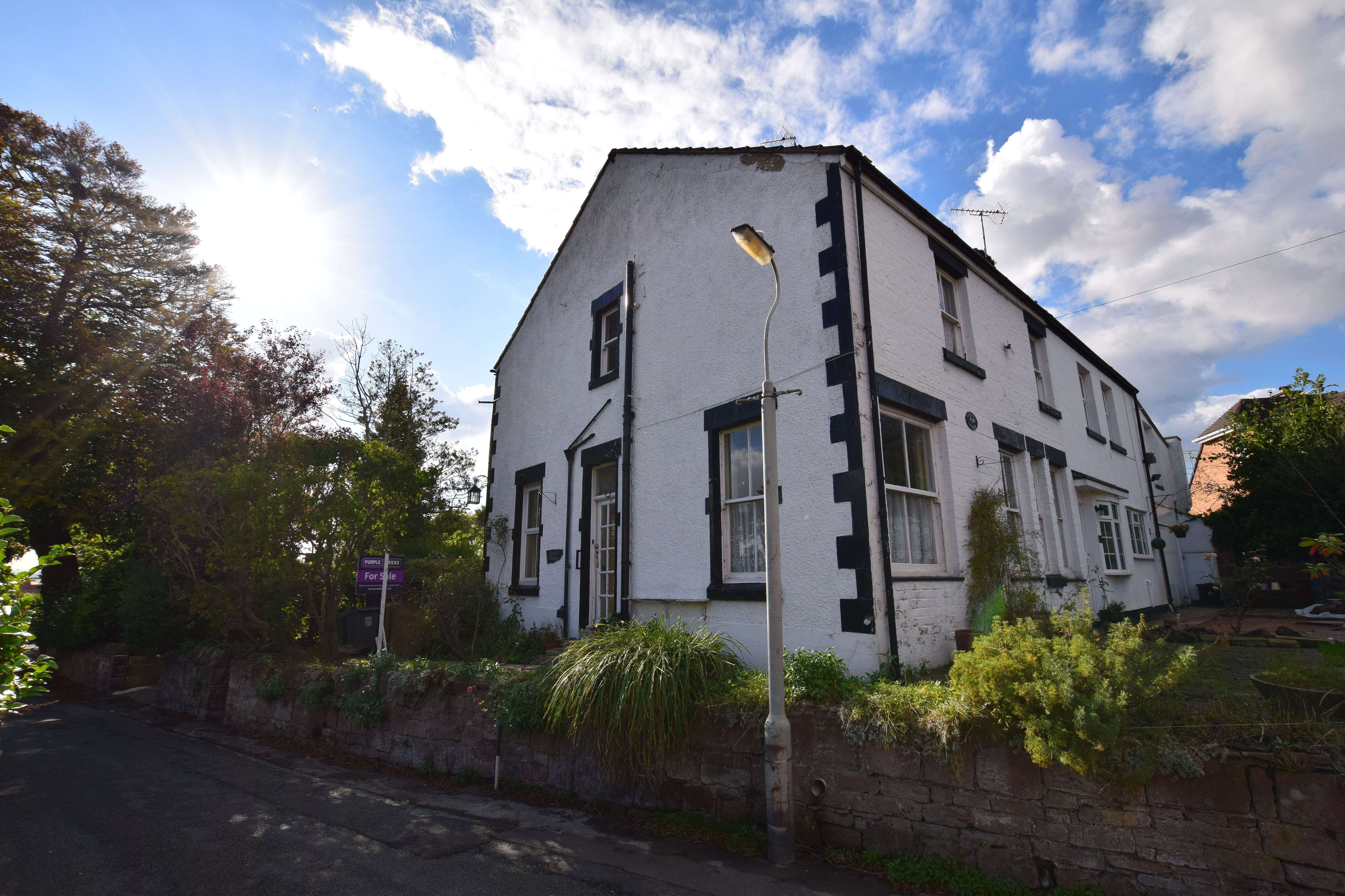 4 bedroom semi-detached house for sale in The Lydiate, Lower Heswall ...