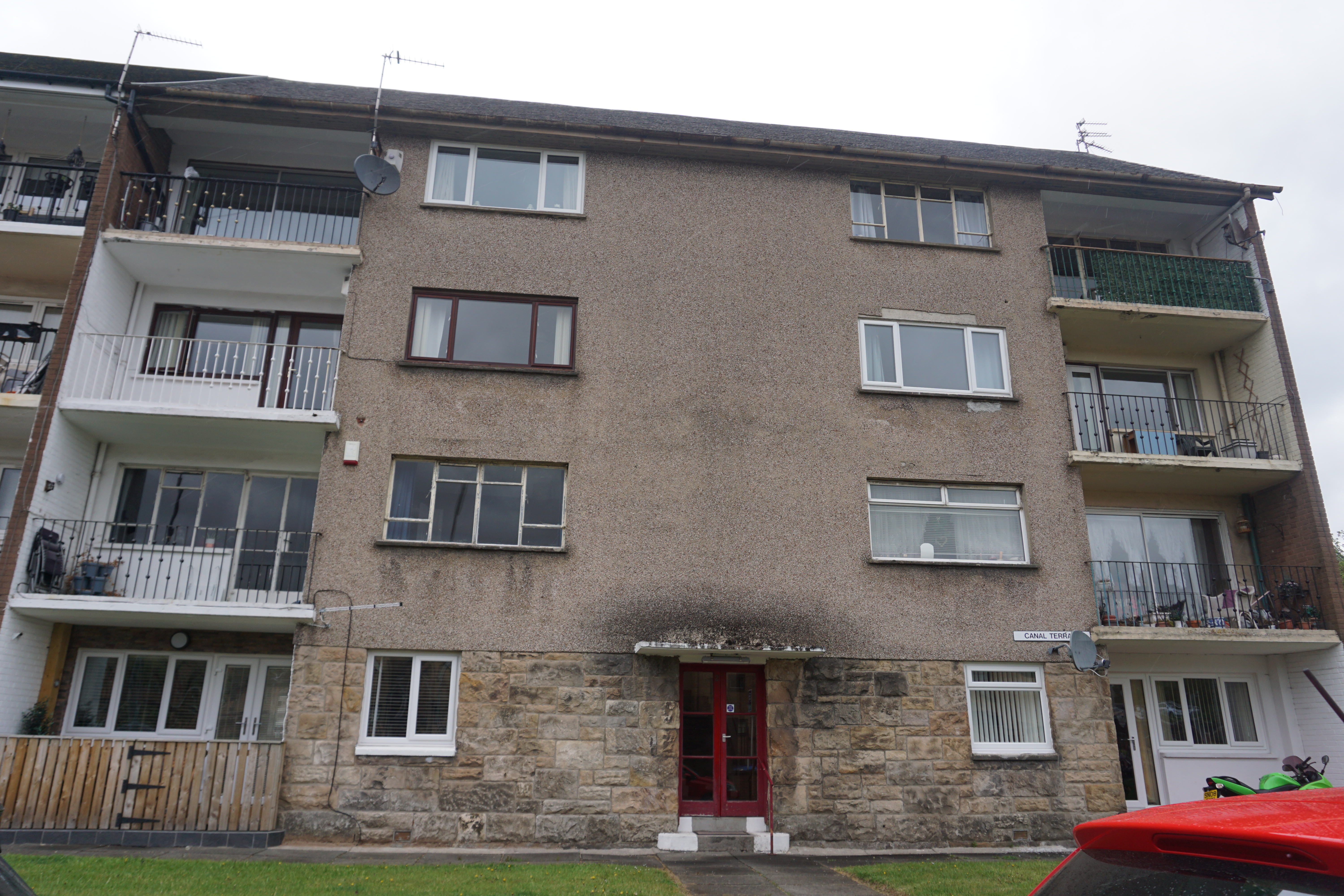 2 bedroom flat to rent in Canal Terrace, Paisley, PA1 2HS