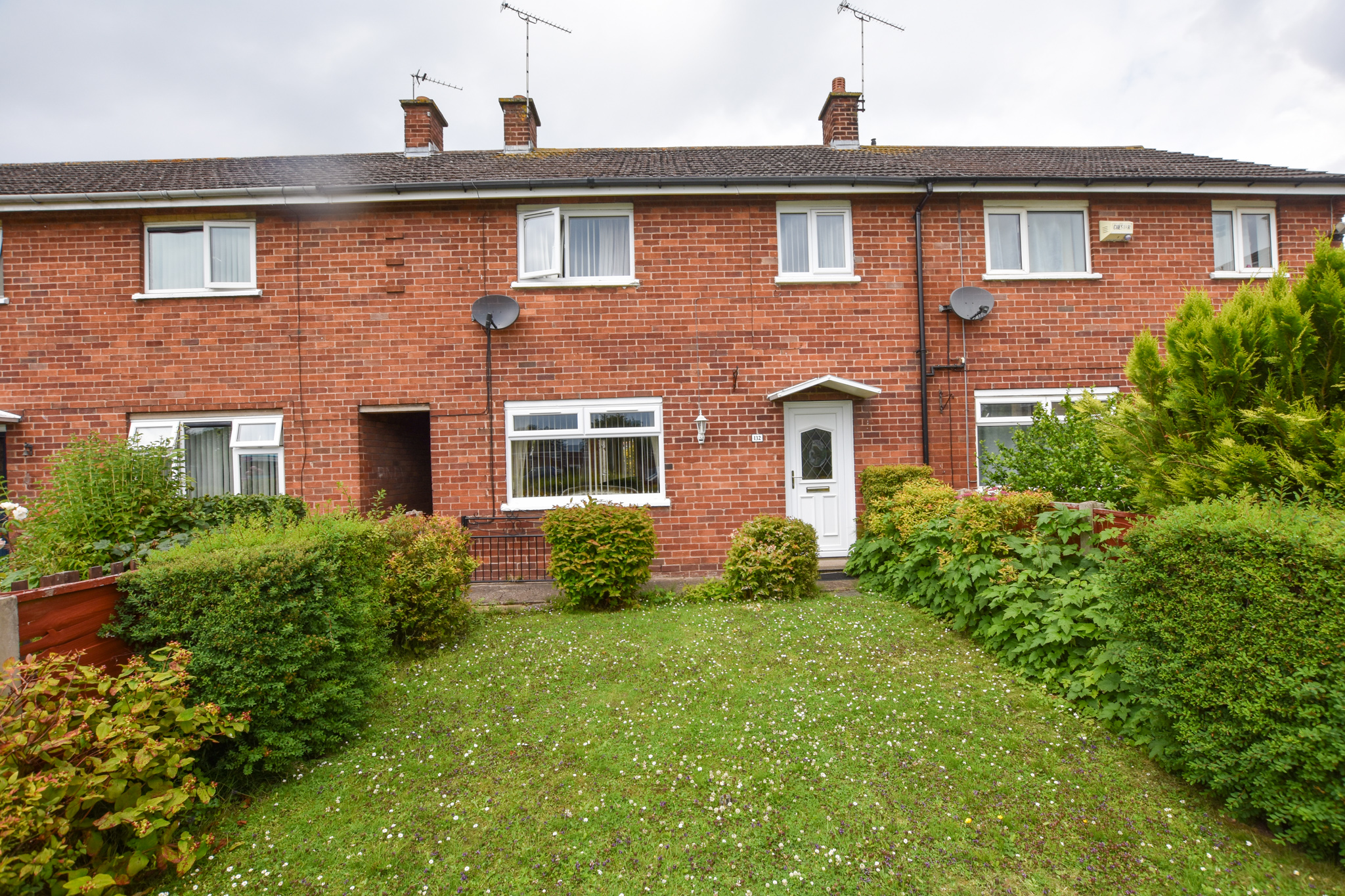 3 bedroom terraced house for sale in Blacon Point Road, Blacon, Chester ...
