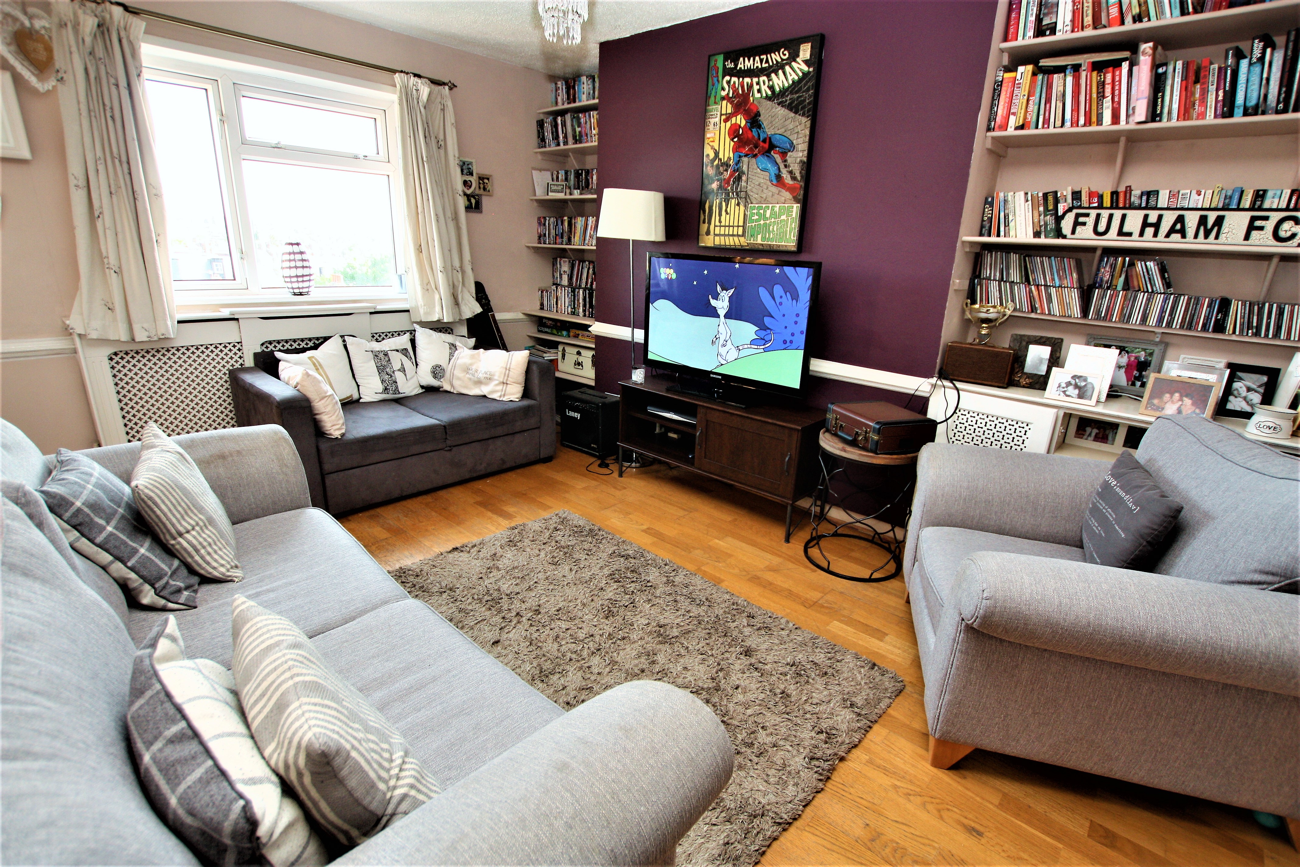 2 bedroom flat for sale in Clifford Avenue, East Sheen, SW14 7RD