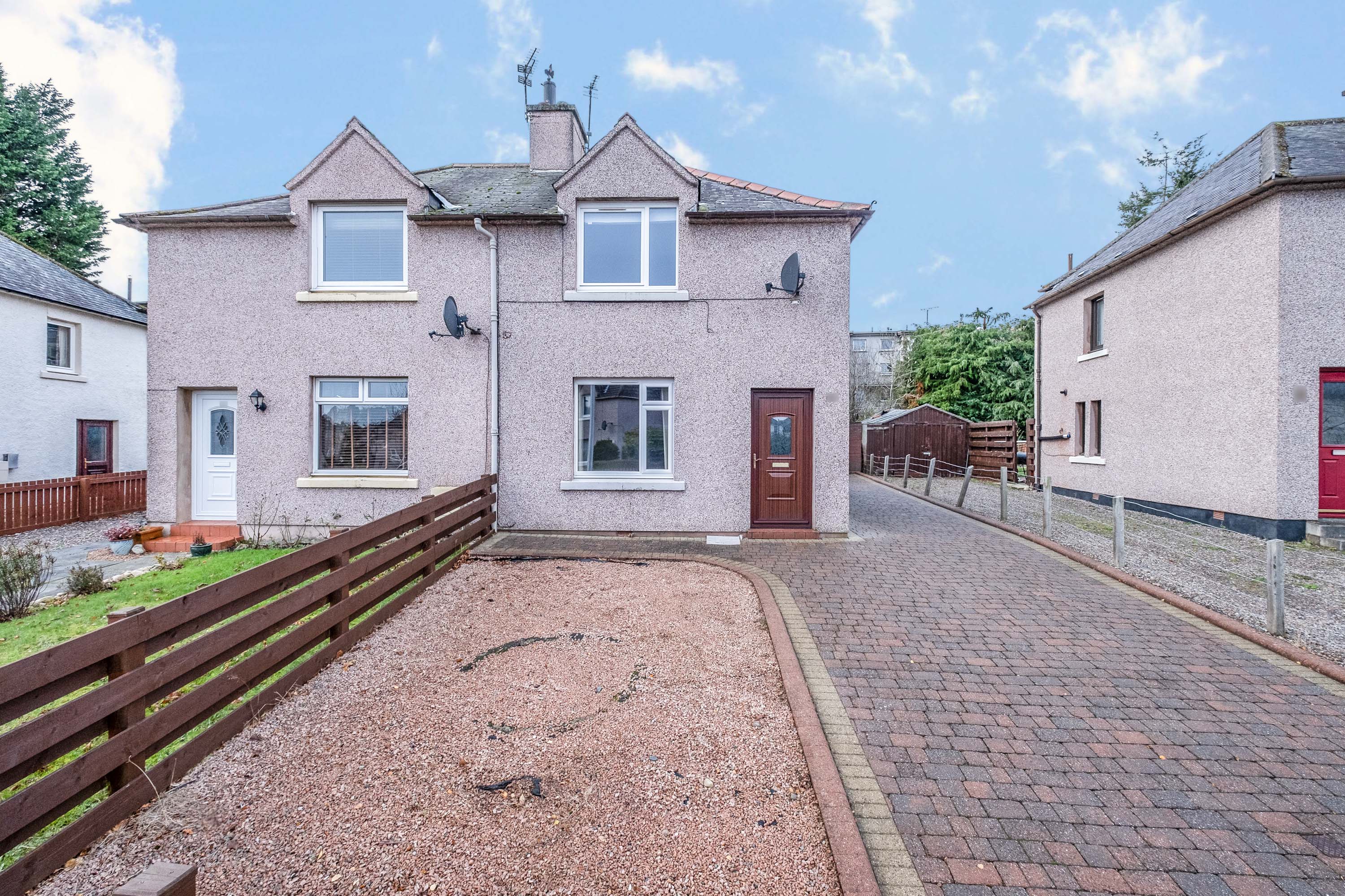 2 bedroom semi-detached house for sale in Maxwell Drive, Inverness, IV3 5EX