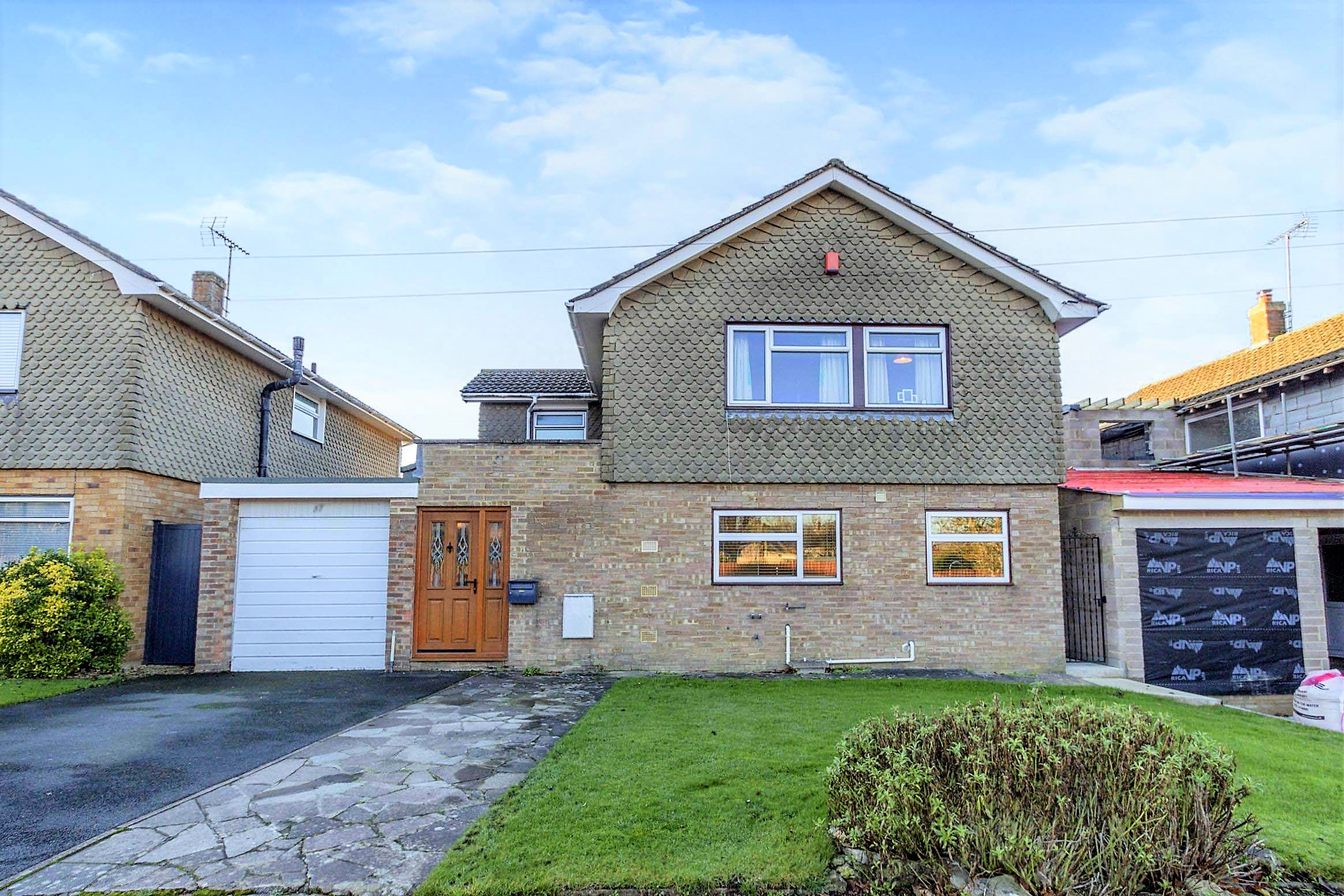 4 bedroom detached house for sale in Chatcombe Close, Cheltenham, GL53 8LT