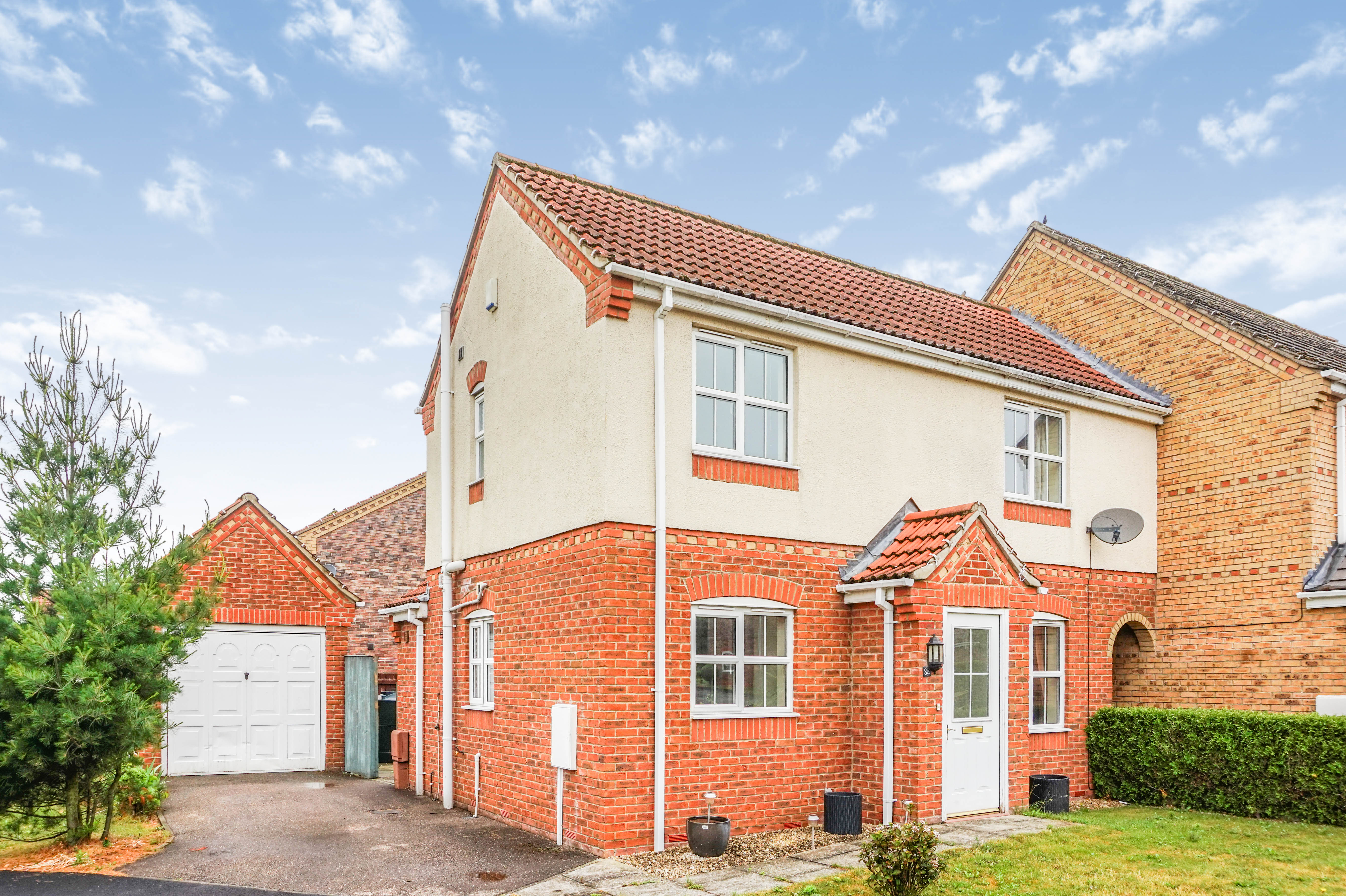 2 bedroom semi-detached house for sale in Sawmill Lane, Wragby, LN8 5PU