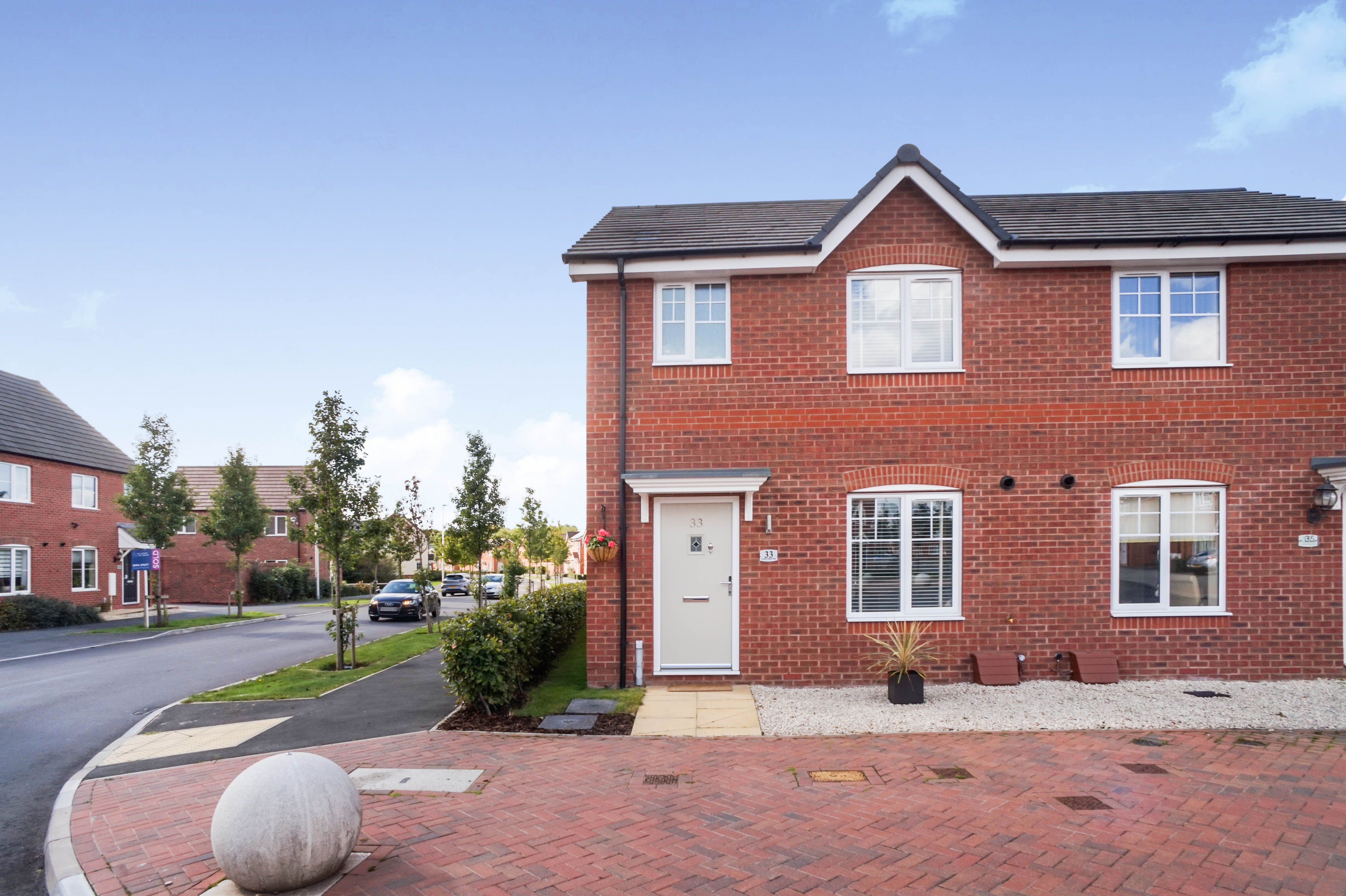 3 bedroom semi-detached house for sale in Lower Farm Way, Nuneaton ...