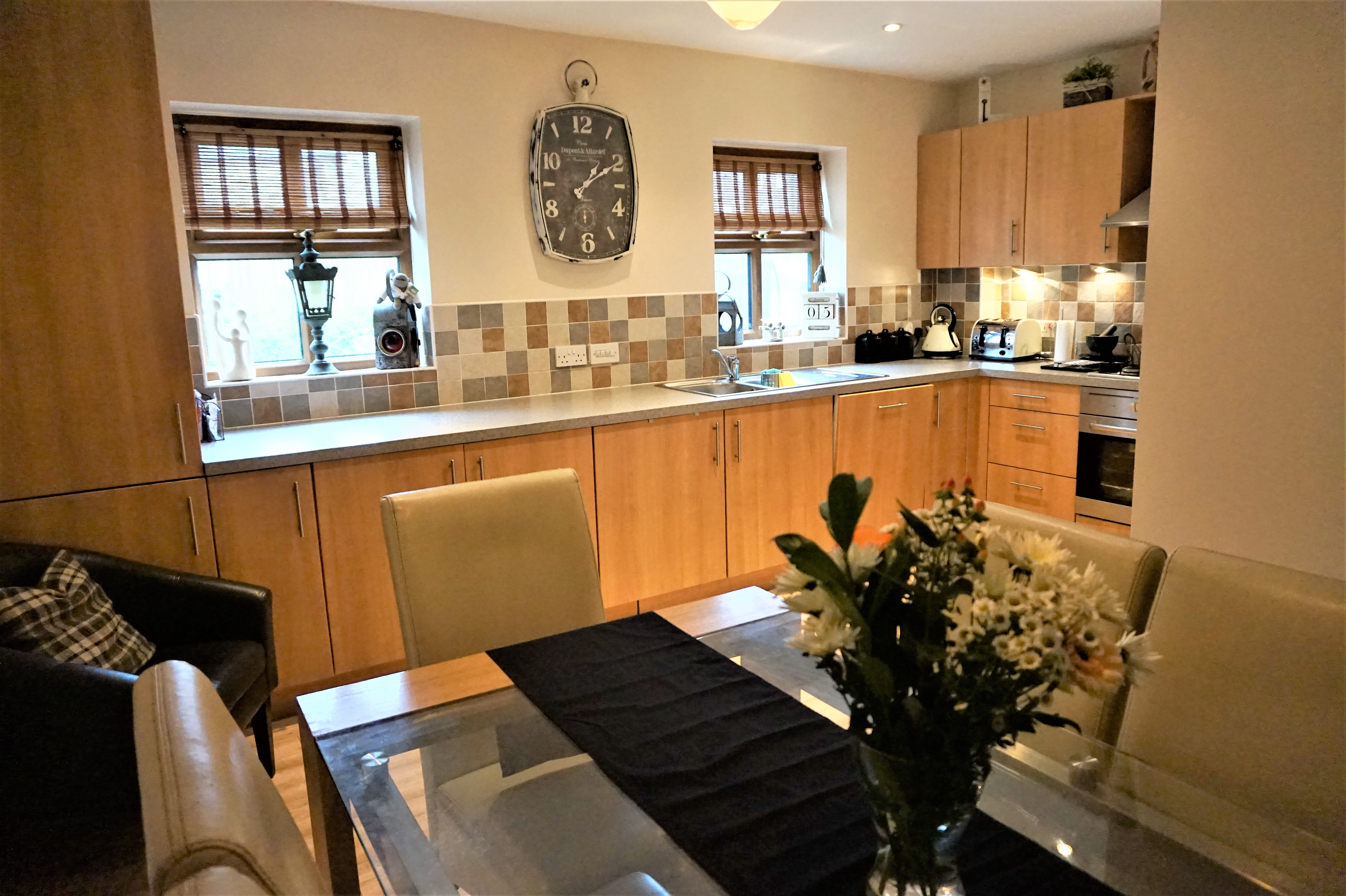 4 bedroom town house for sale in Foster Park Road, Denholme, BD13 4BE